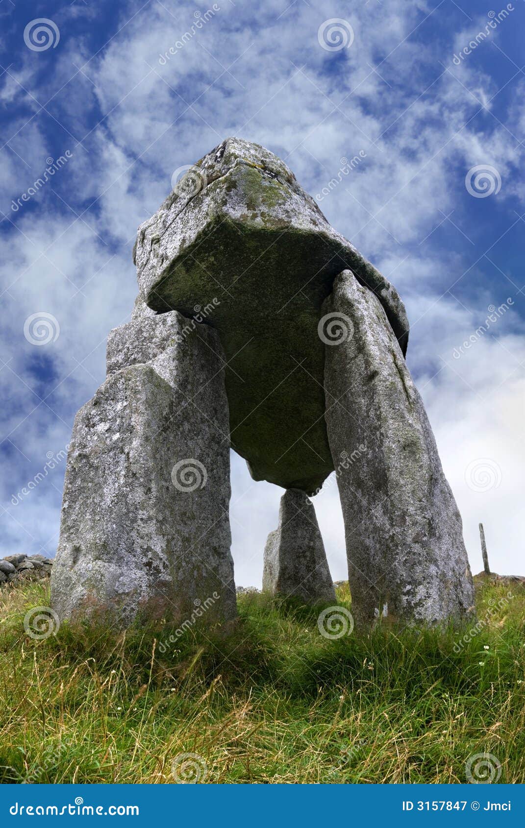 Leganany dolmen stock image. Image of dolmen, indigenous - 3157847