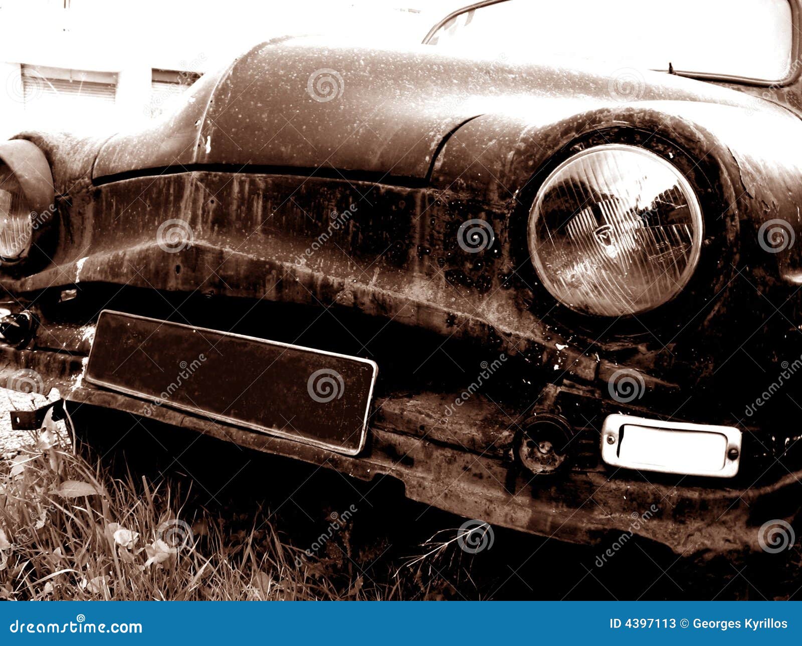 Lege Plaat op Oude Auto stock afbeelding. Image of libanon - 4397113