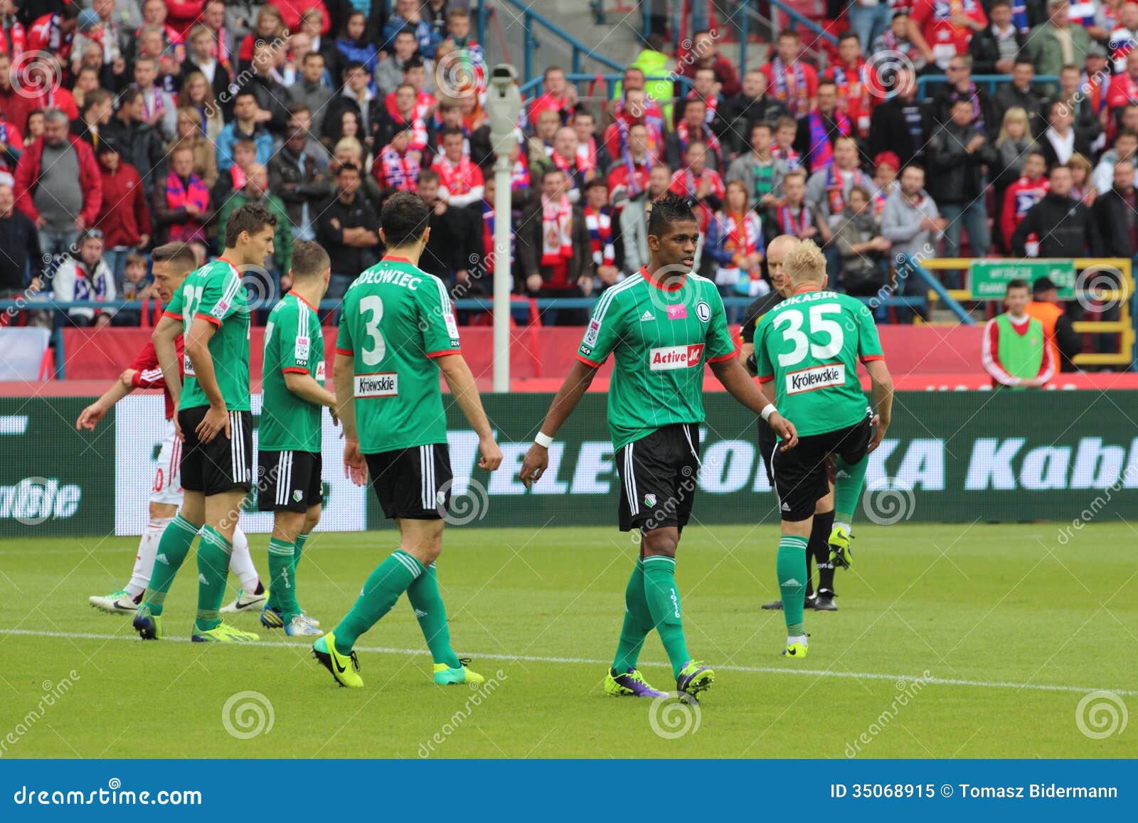 Legia Varsovia imagen editorial. Imagen de retroceso - 35068915
