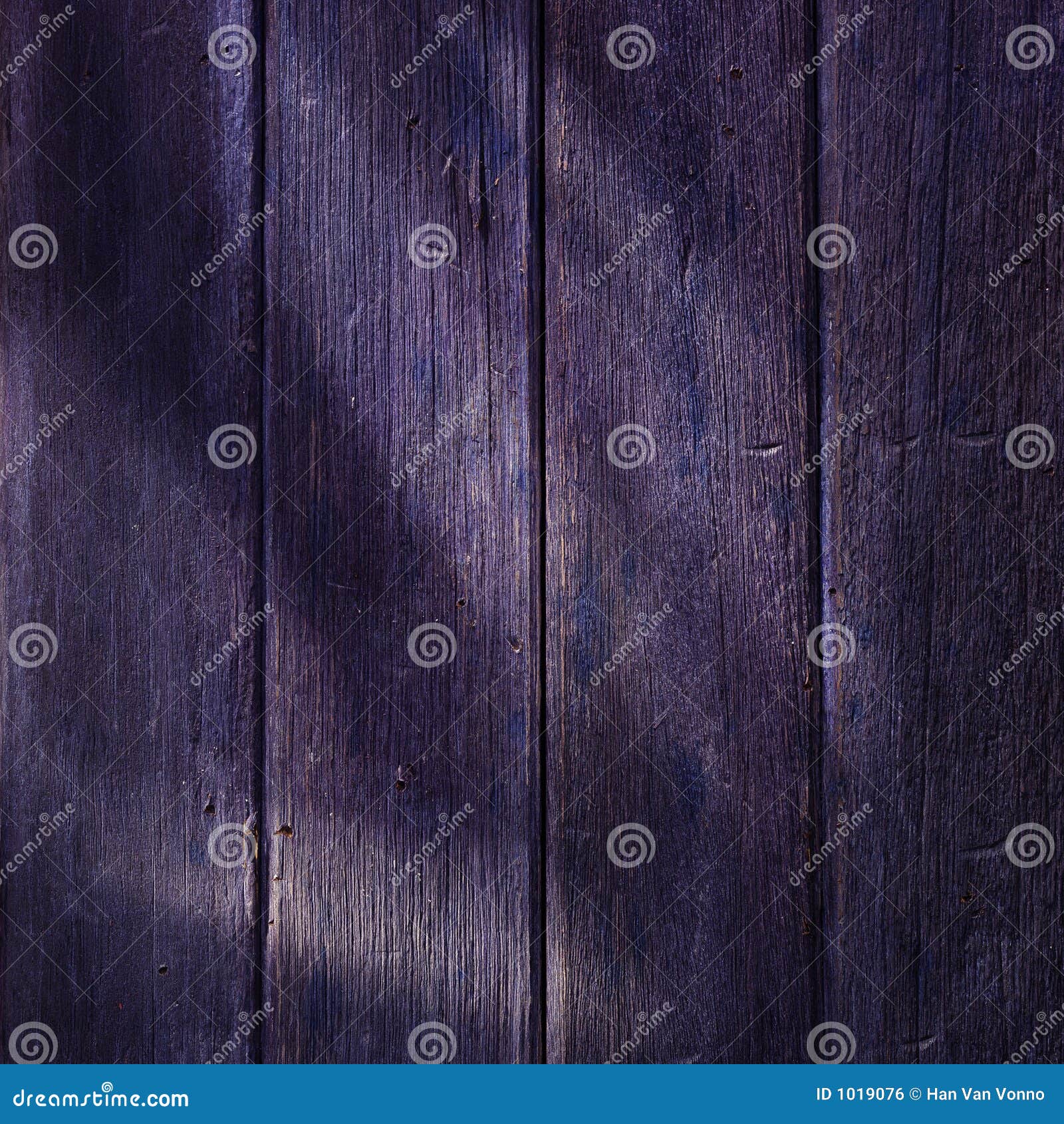 Legno viola fotografia stock. Immagine di bello, antecedenti - 1019076