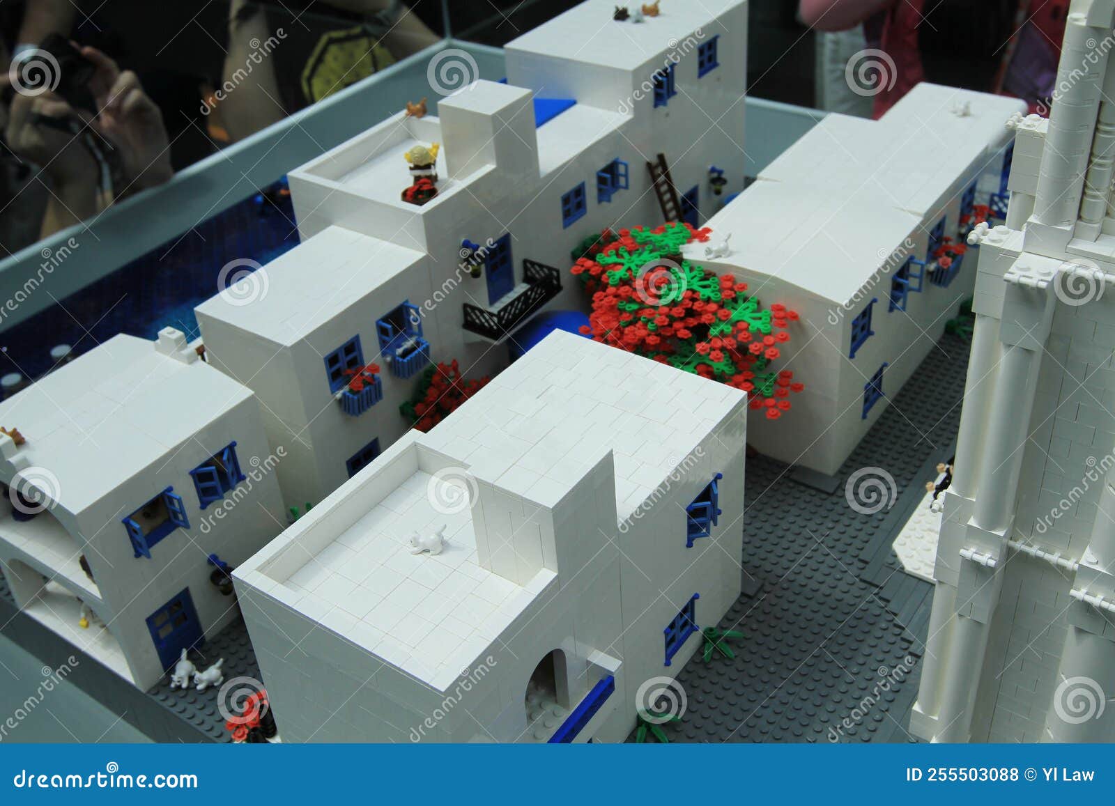 The Lego City, Building Blocks in Multiple Colours 22 April 2011 ...