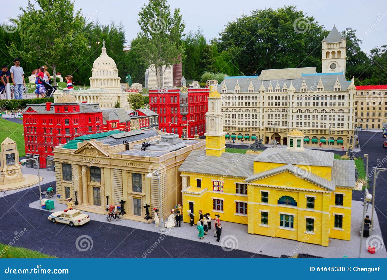 Lego mini building editorial image. Image of company - 64645380