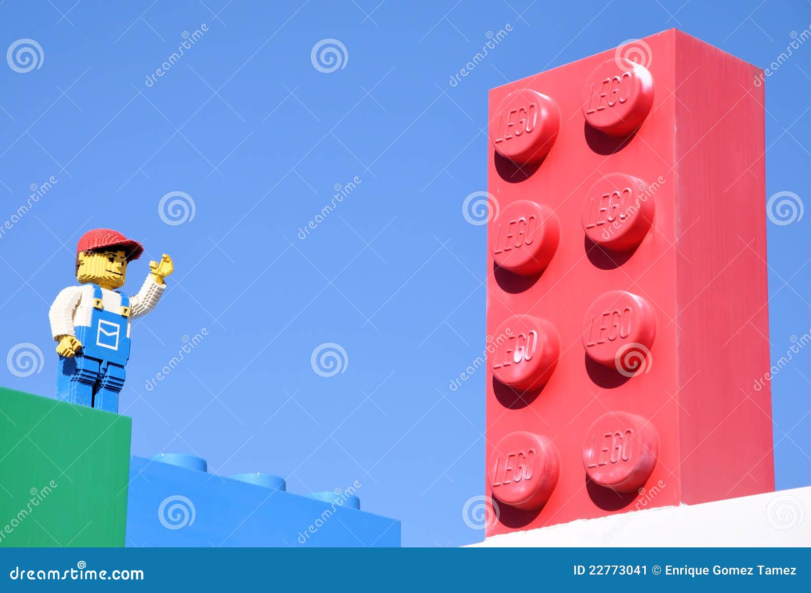 Legoland entrance editorial photo. Image of holidays - 22773041