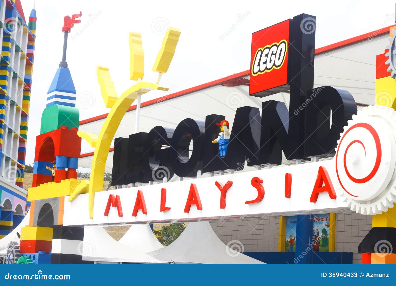 Lego Land Malaysia Logo