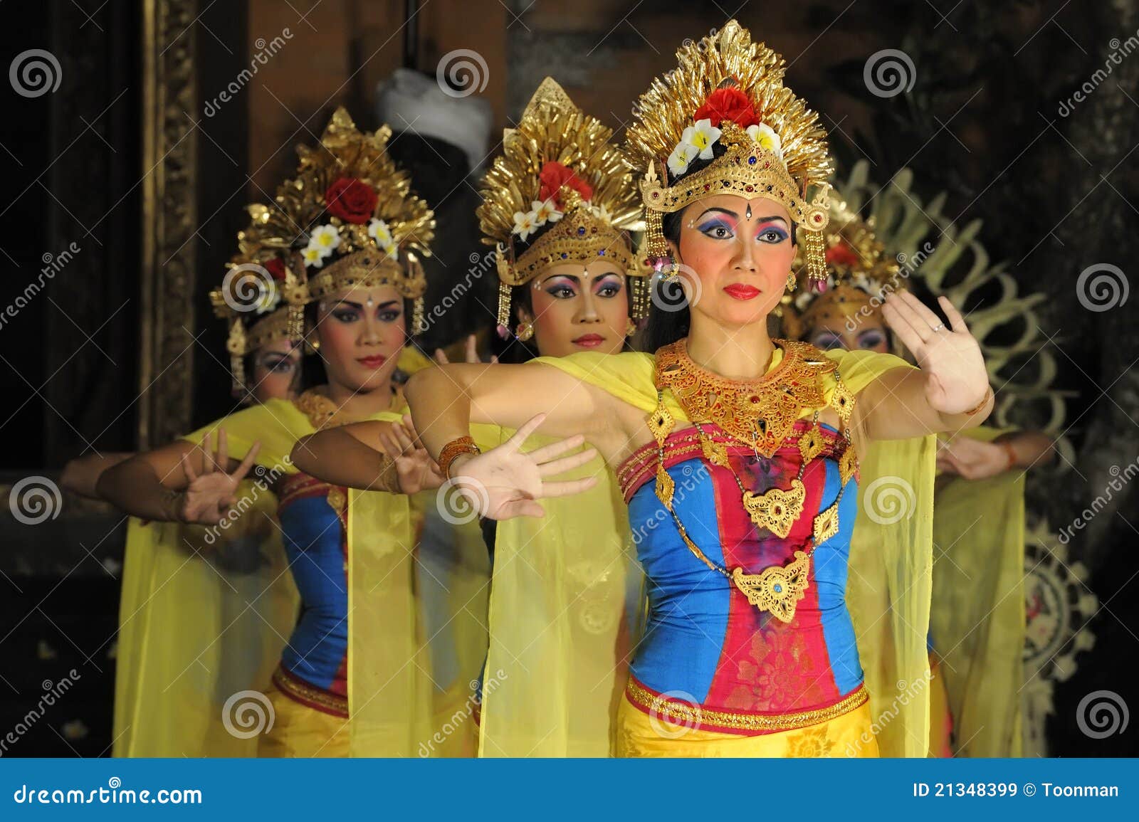 Gong Theater For Children And Youth Teatrul Pentru Copii Si Tineret ...