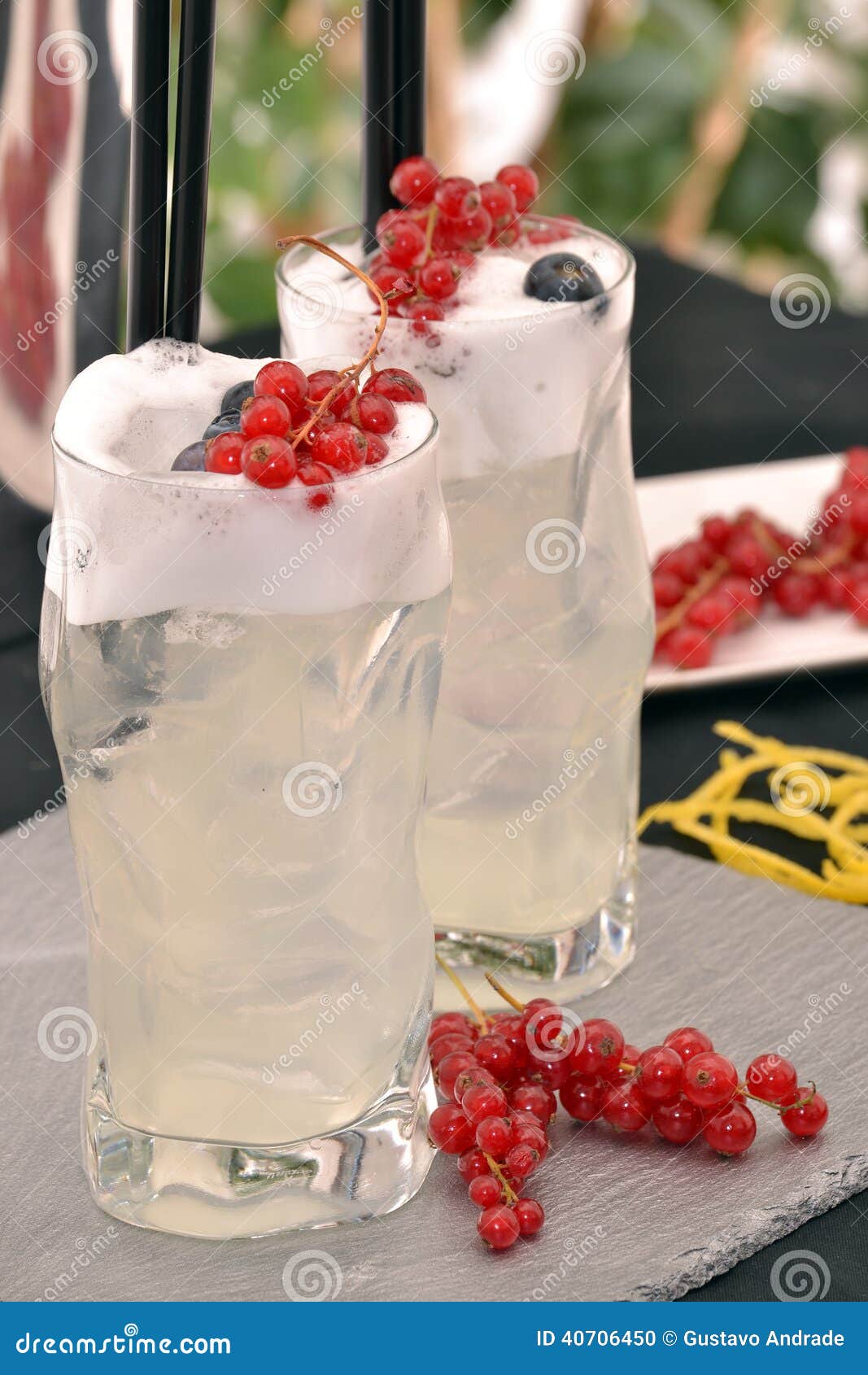 Lemon and Berries Cocktail. Stock Photo - Image of soda, drink: 40706450