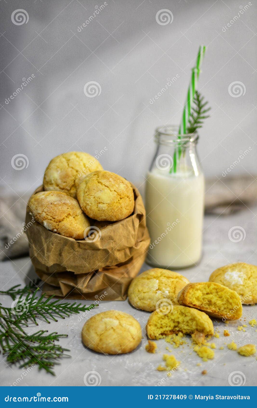 Lemon crack cookies stock image. Image of produce, lemon - 217278409