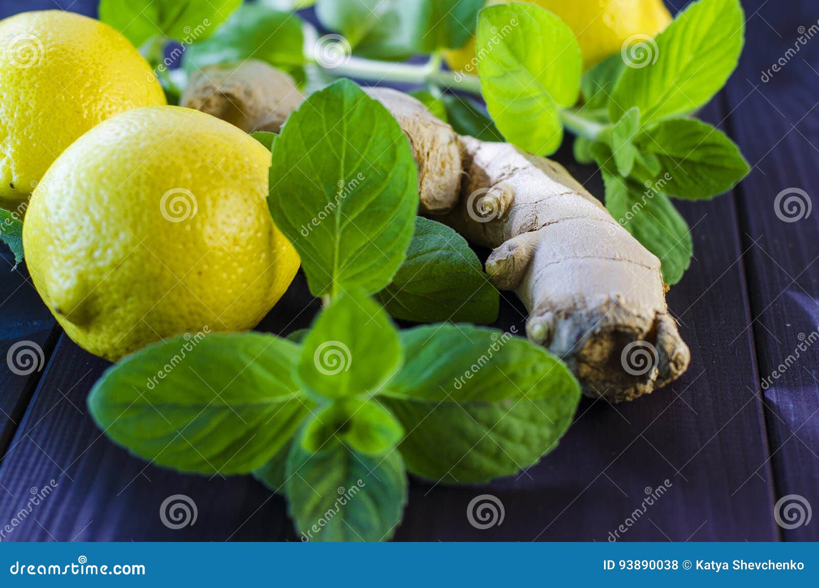 Lemon, mint and ginger stock photo. Image of green, aroma - 93890038