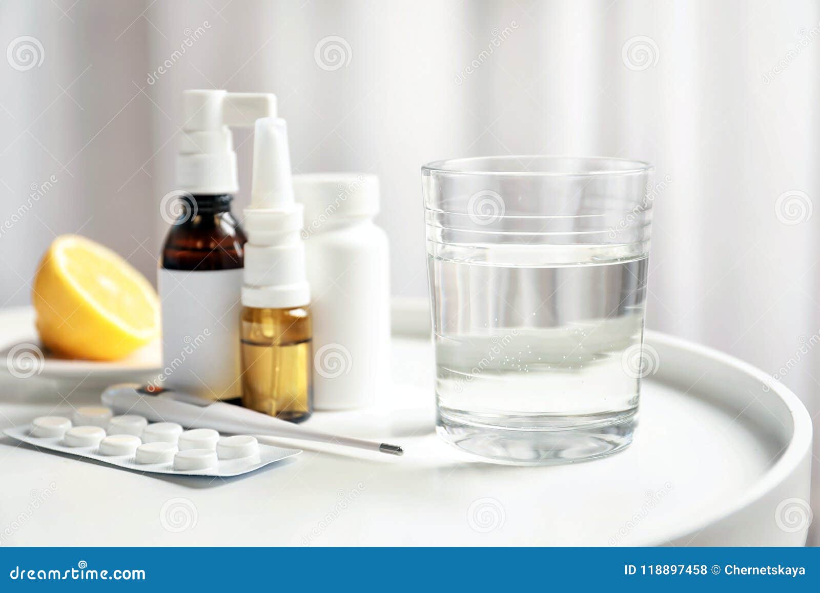 Lemon, Pills and Drugs for Cold Stock Photo - Image of medicine, remedy ...