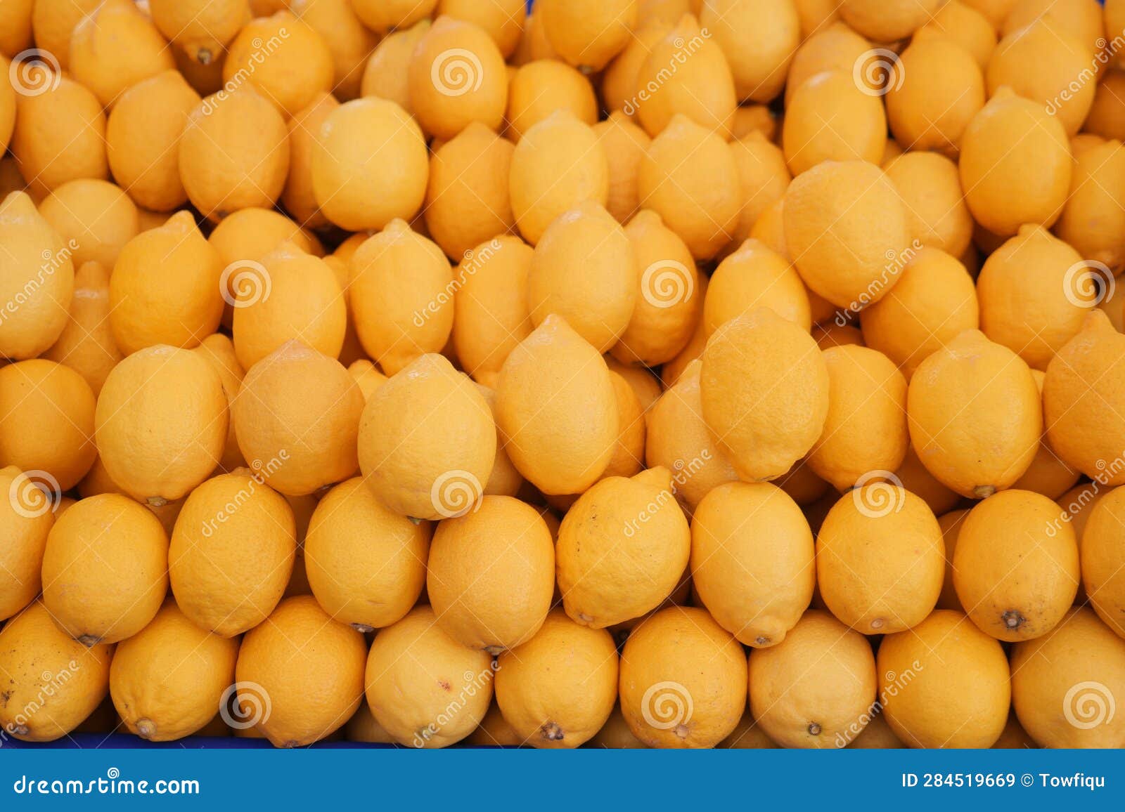 Lemon Selling in Supermarkets in Istanbul Stock Image - Image of lemon ...