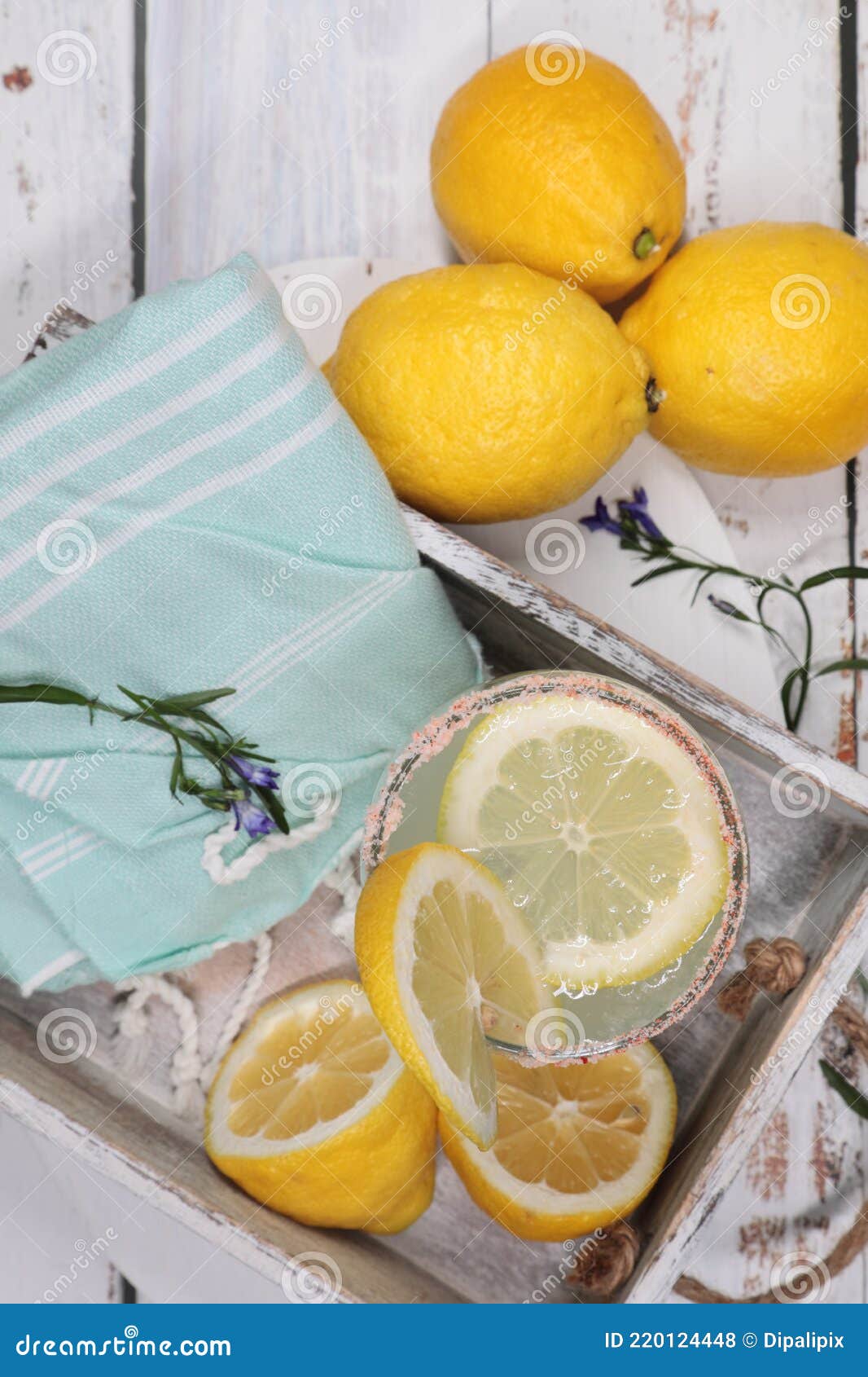 Lemons in a Tray with Lemonade Stock Photo - Image of healthy, table ...