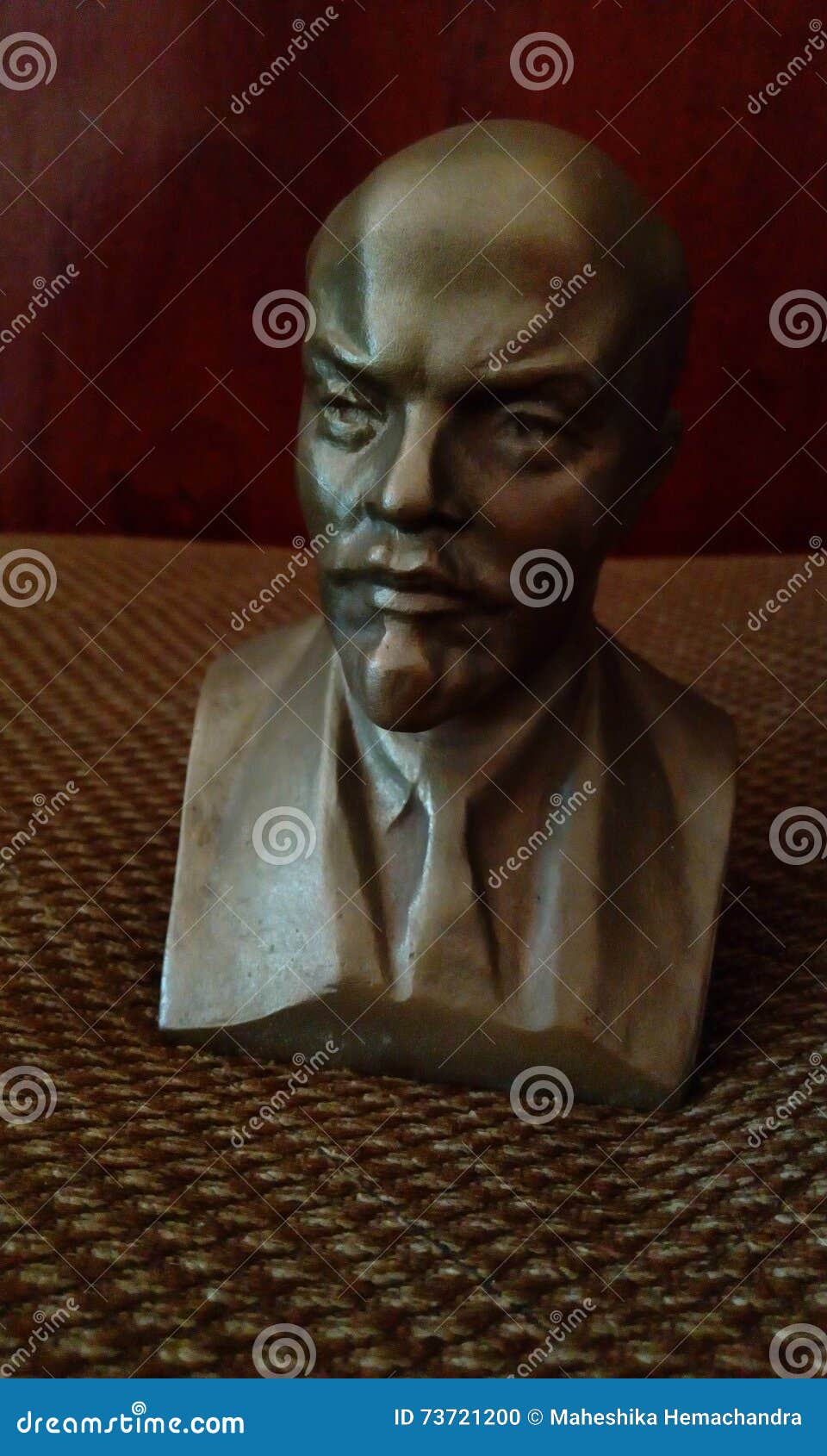 Lenin Figure on Brown Background Stock Photo - Image of brass, lenin ...