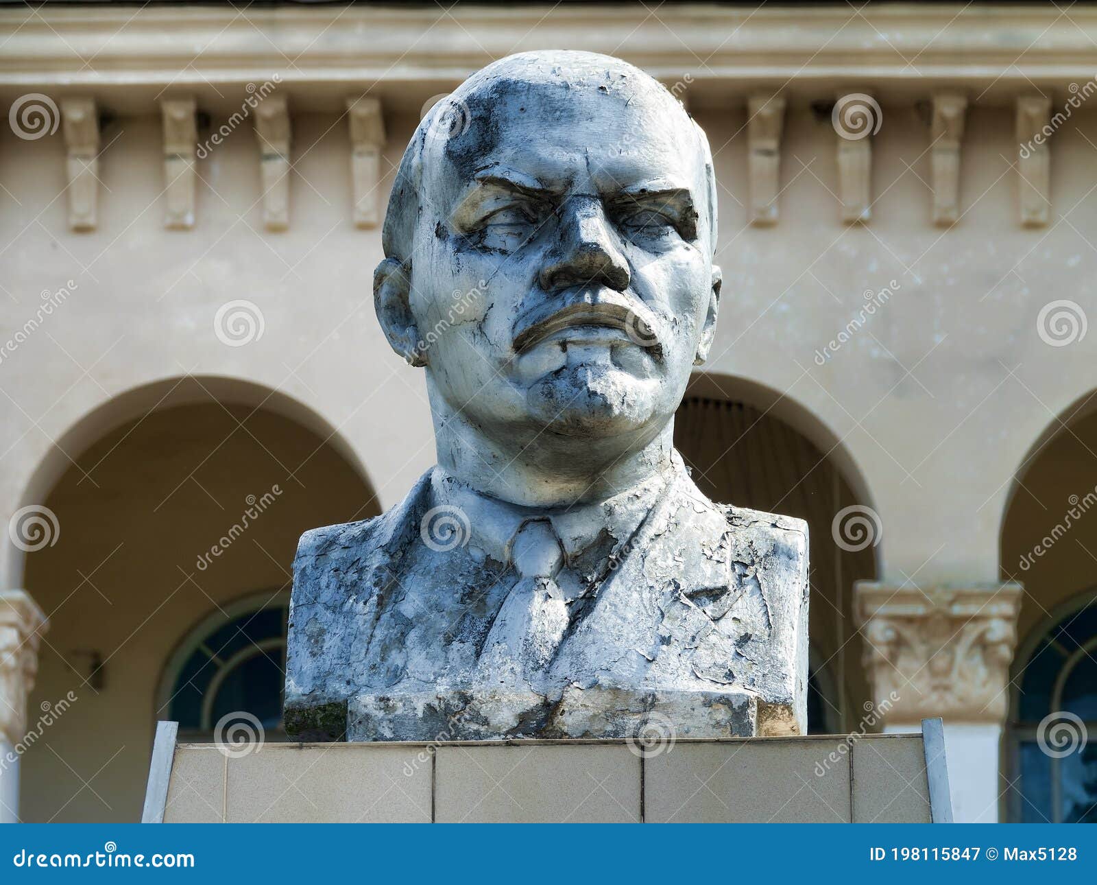 Lenin Monument Russia Statue Russian Editorial Photography - Image of ...