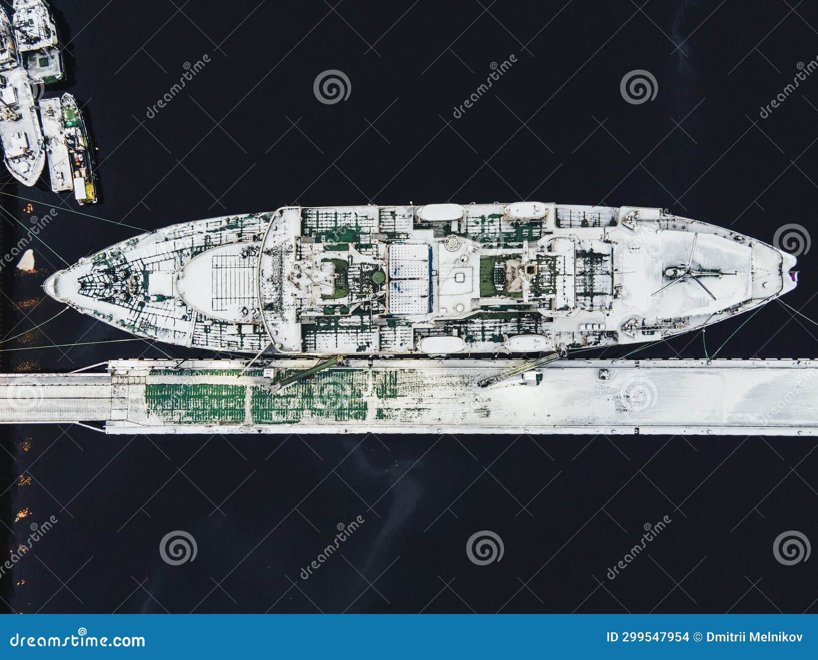 Lenin Is Soviet Nuclear-powered Icebreaker. Launched In 1957, It Was ...