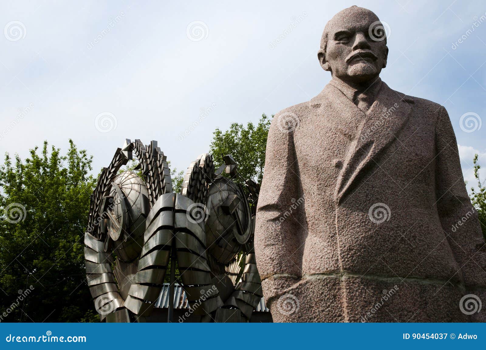 Lenin Statue - Fallen Monument Park - Moscow Stock Image - Image of ...