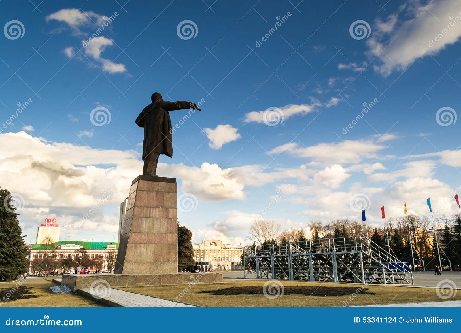 Lenin Statue editorial stock image. Image of historical - 53341124