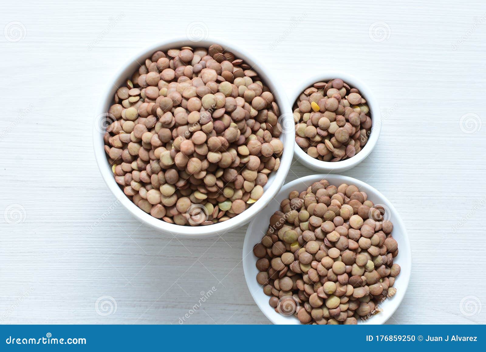 Lens Culinaris Raw Lentils Displayed in Different Containers - Lentils ...