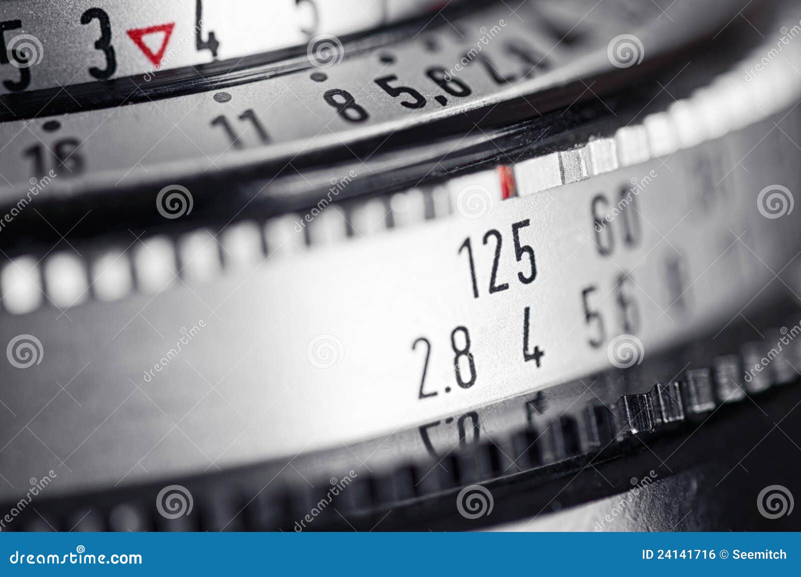 Lens Exposure Controls Vintage Camera Stock Photos - Free & Royalty ...