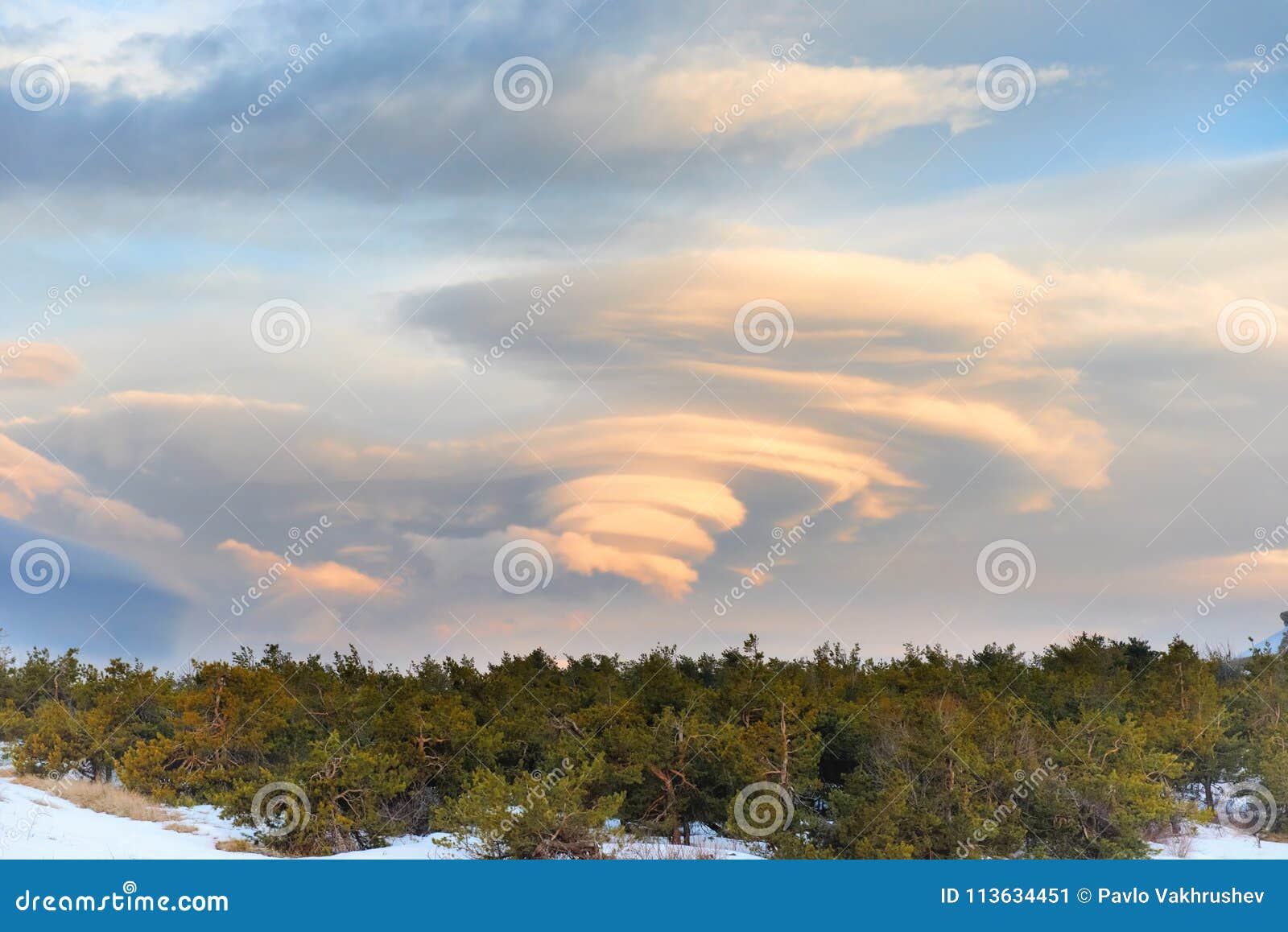 Lenticular Clouds in the Mountains Stock Image - Image of natural ...