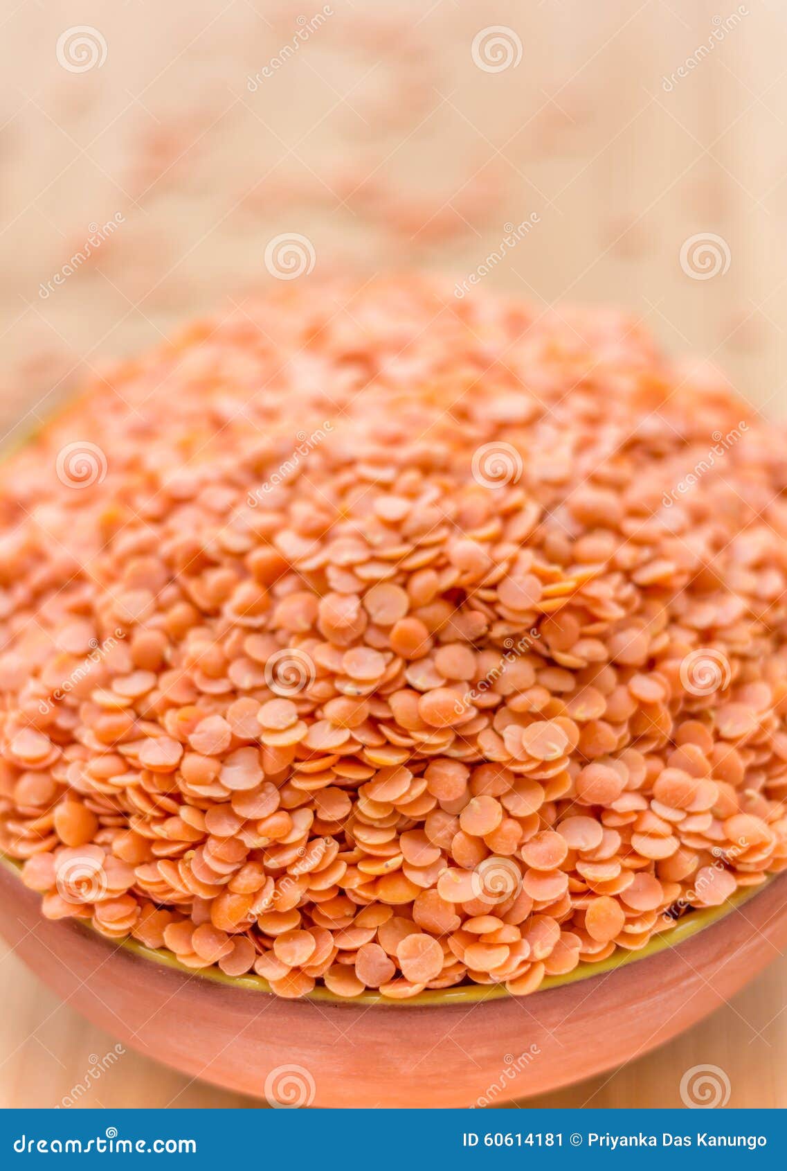 Lentilles rouges image stock. Image du lentille, fibre - 60614181