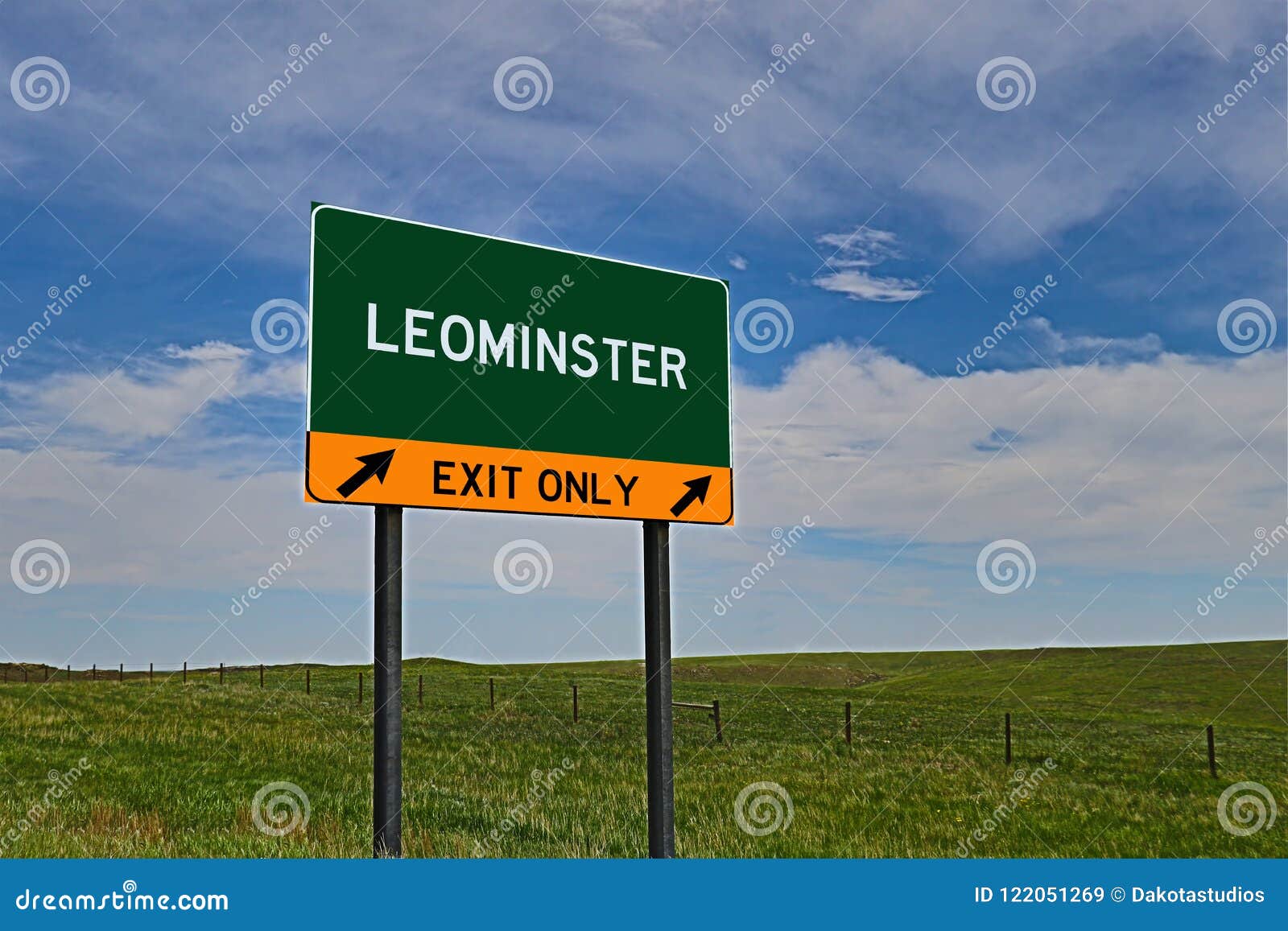 US Highway Exit Sign for Leominster Stock Image - Image of arrow, sign ...