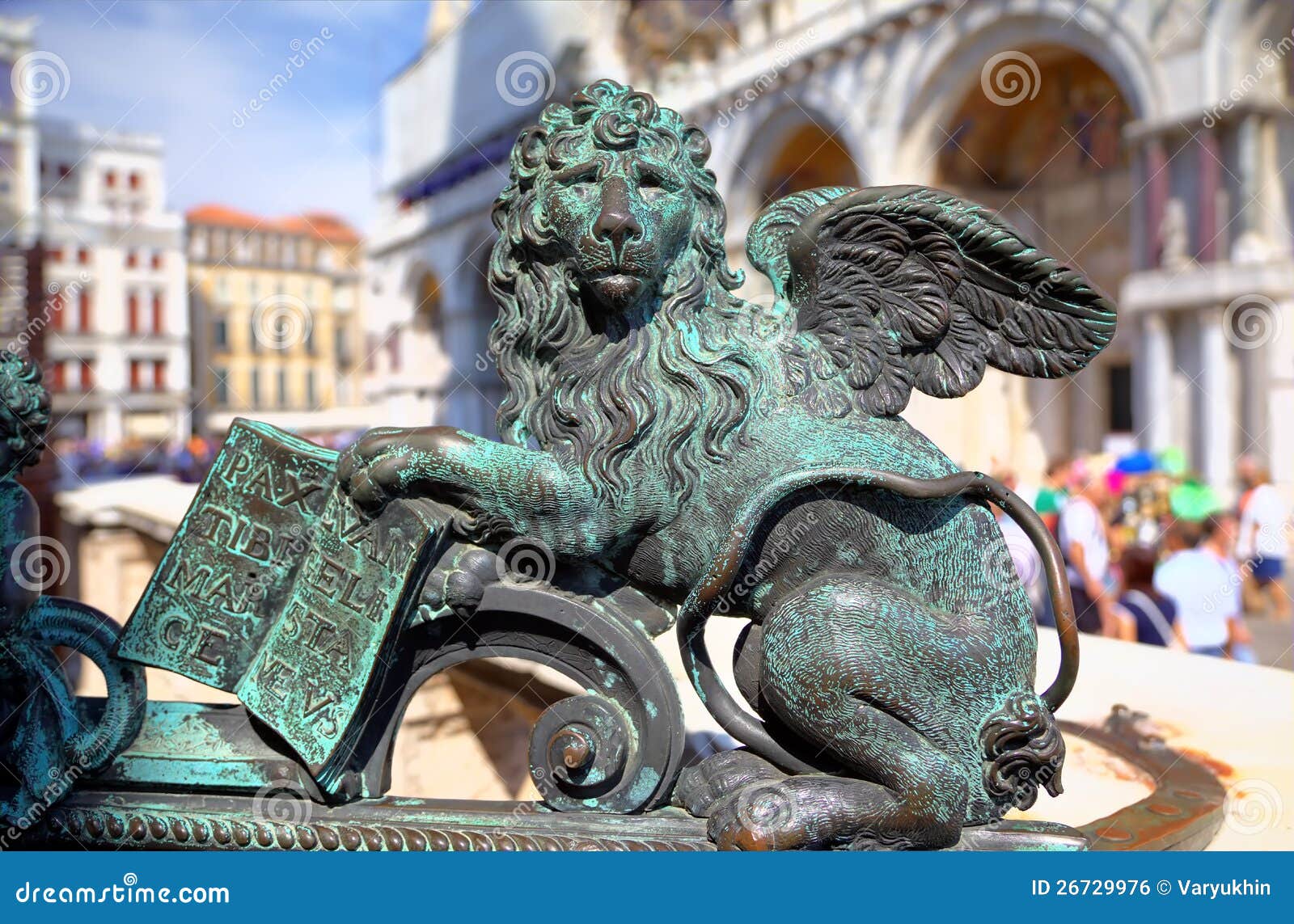 Leone Alato - Il Simbolo Di Venezia Fotografia Stock - Immagine di arte ...