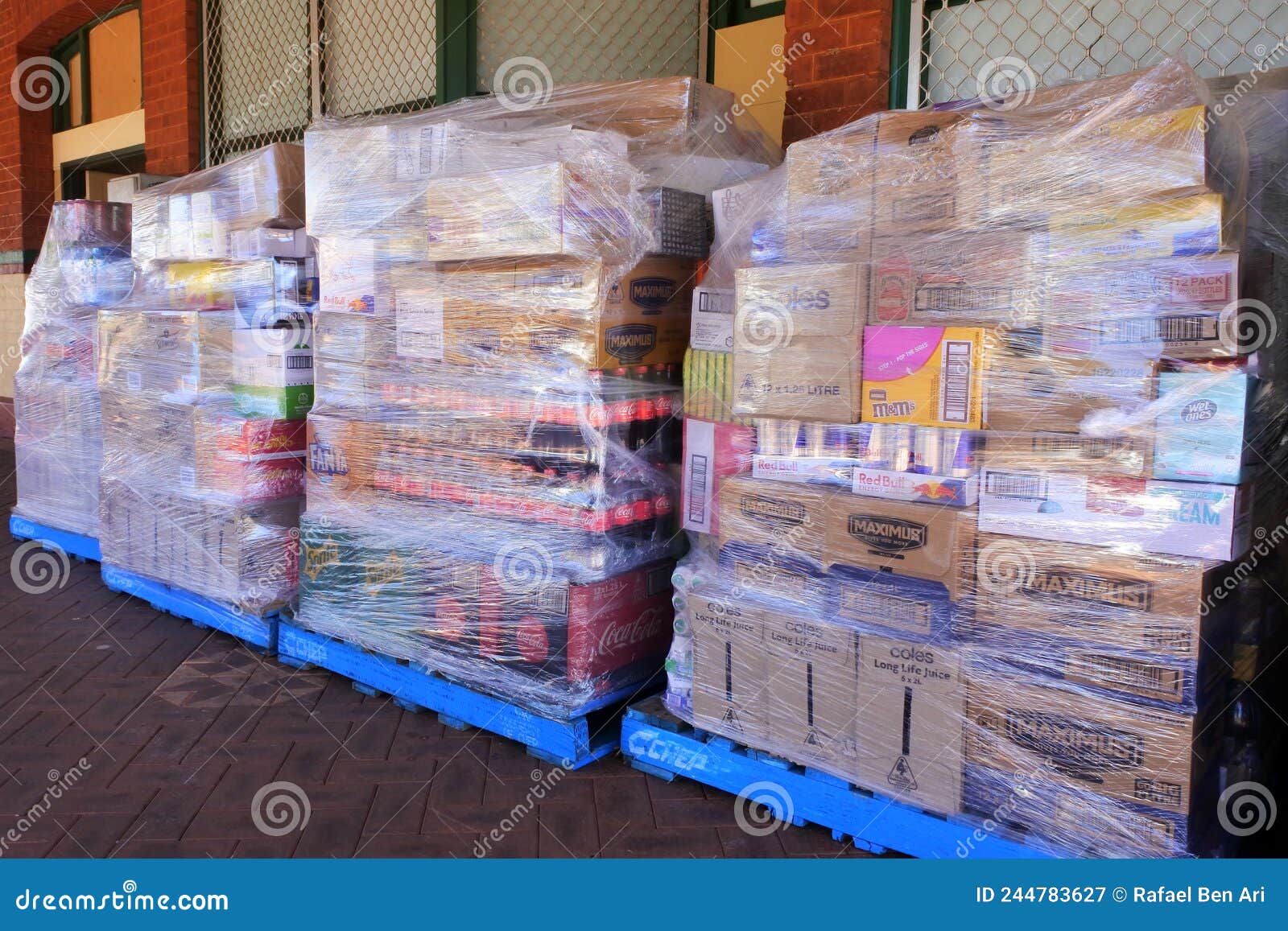 Excess Cargo Transport Stock Photos - Free & Royalty-Free Stock Photos ...