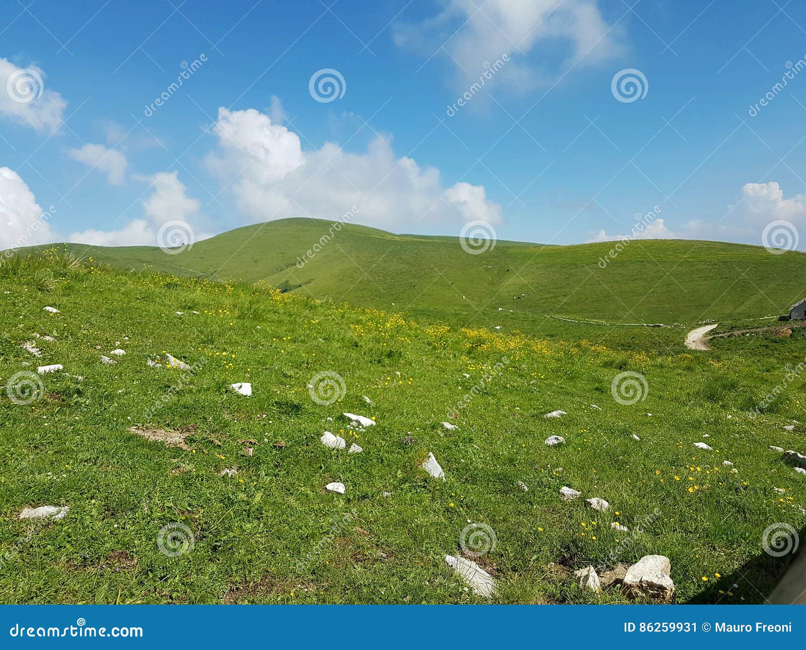 Lessinia stock image. Image of prealpi, mountain, outdoor - 86259931