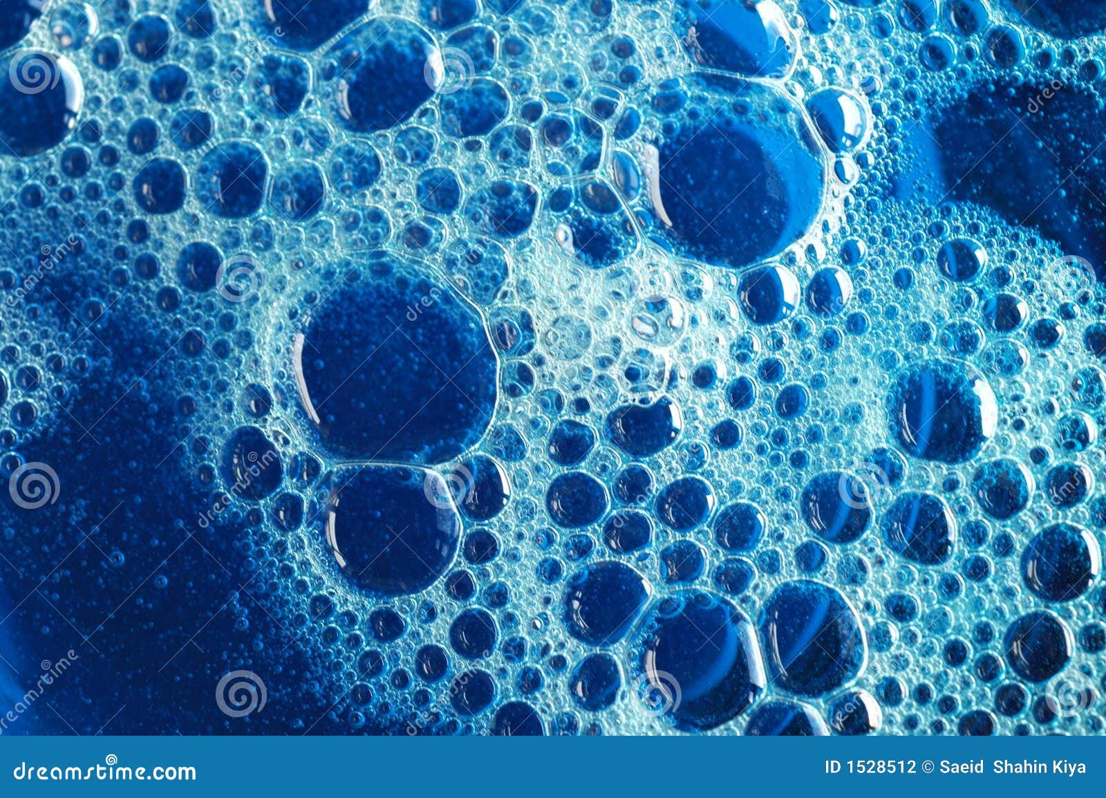 Lessives bleues photo stock. Image du bulle, graisseux - 1528512