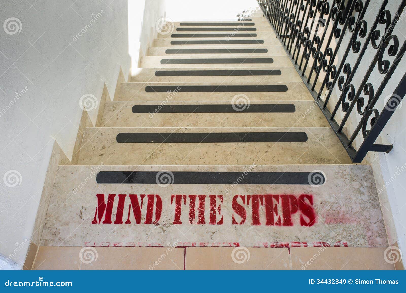 Let op de Stappen stock afbeelding. Image of aansprakelijkheid - 34432349