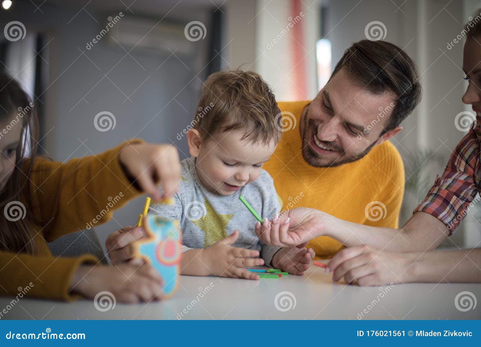 Let`s try it yourself stock image. Image of adult, kids - 176021561