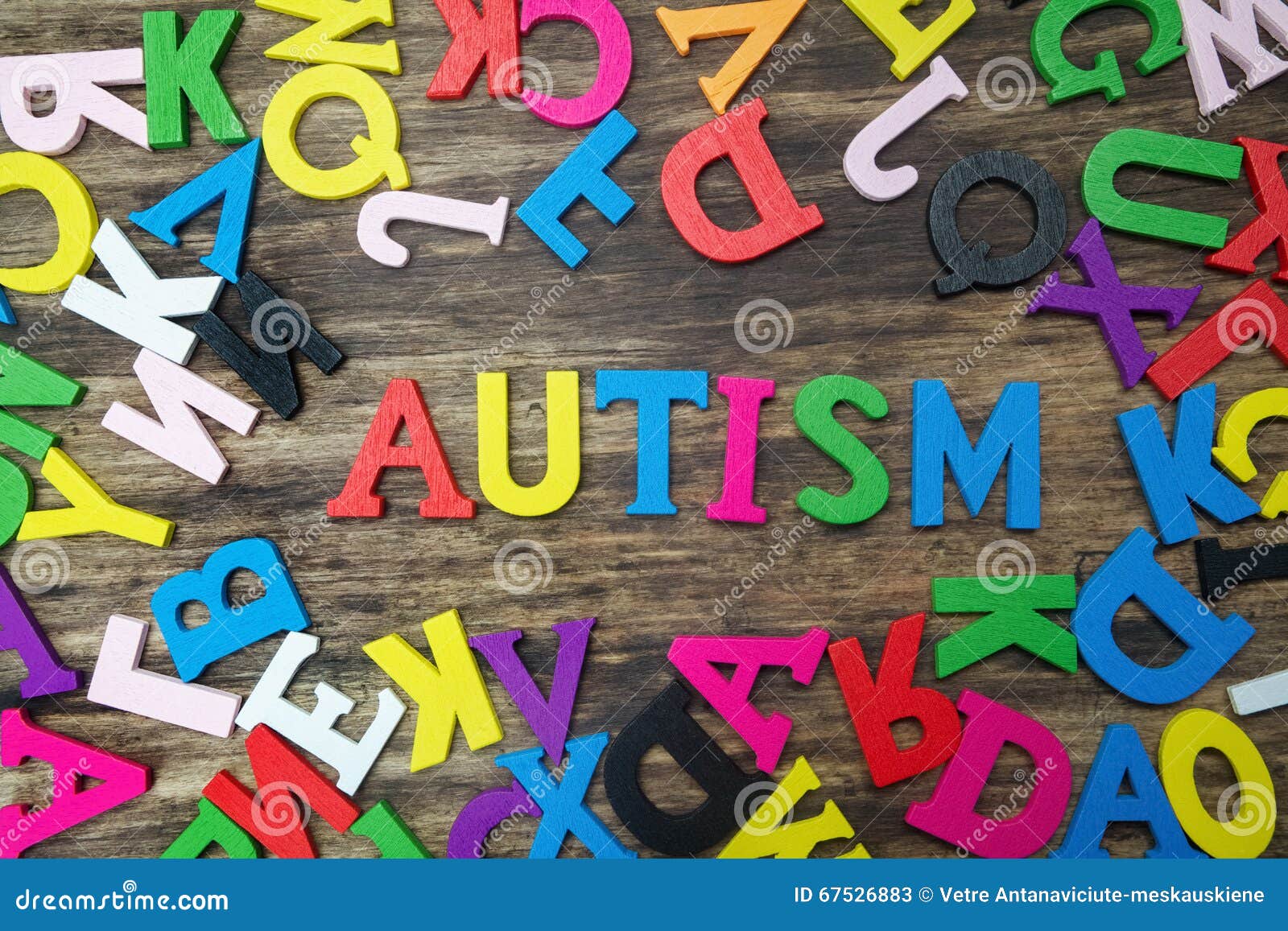 Letras Coloridas Que Explican Autismo Imagen de archivo - Imagen de ...