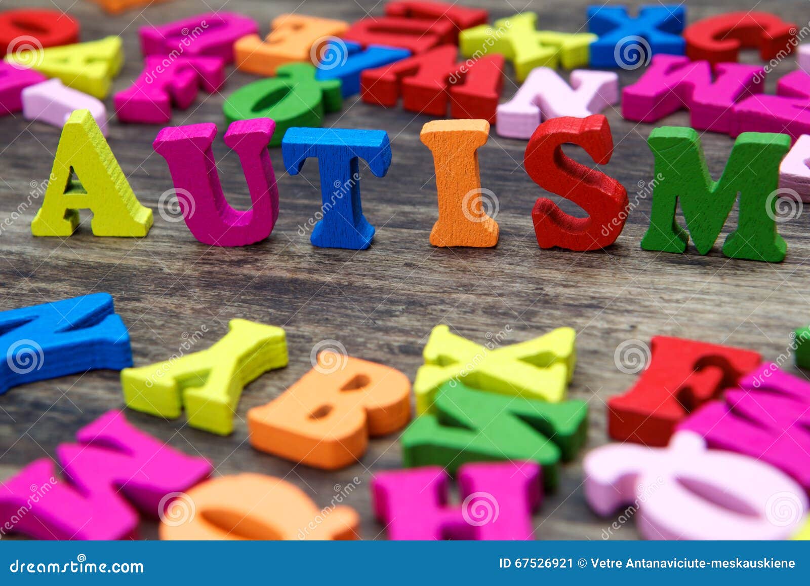 Letras Coloridas Que Explican Autismo Imagen de archivo - Imagen de ...
