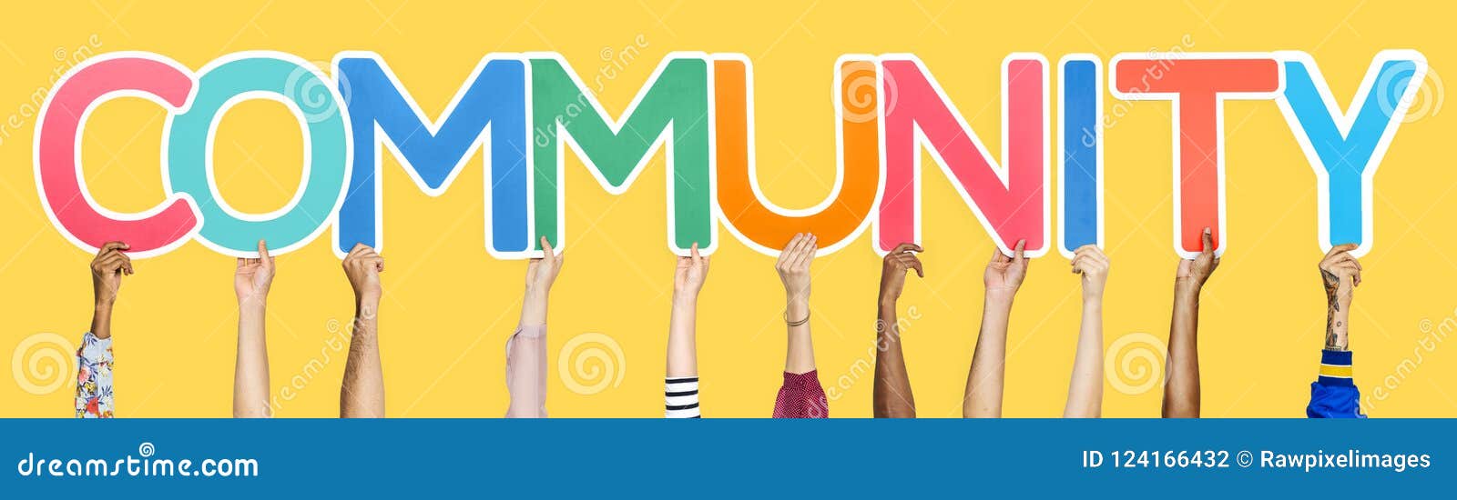 Letras Coloridas Que Formam a Comunidade Da Palavra Foto de Stock ...