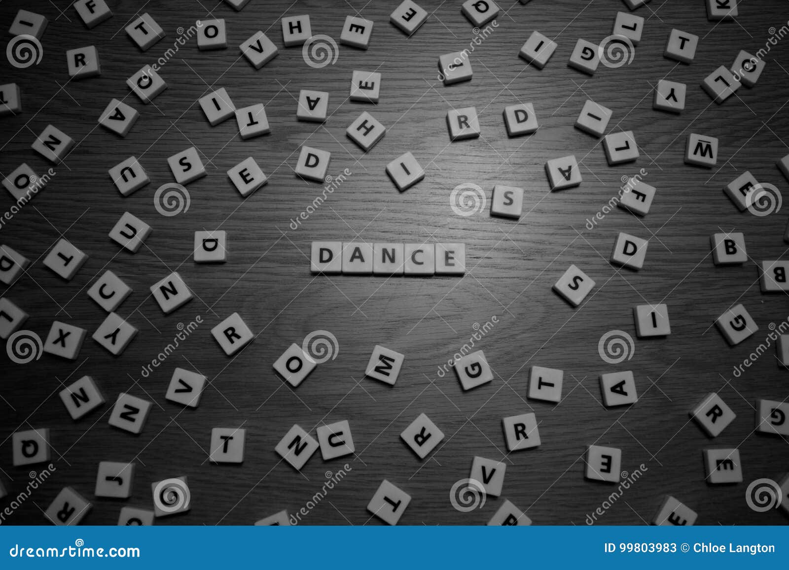 Letras de la danza imagen de archivo. Imagen de cartas - 99803983