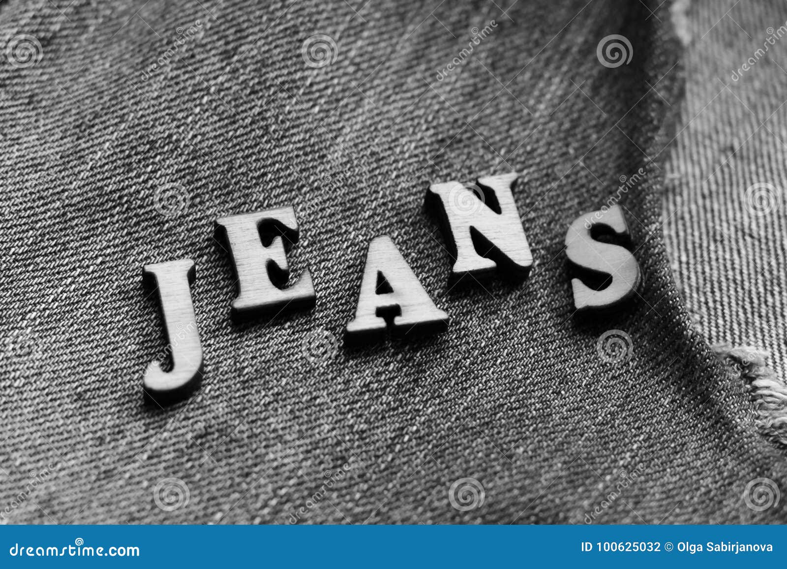 Letras De Madera Y Vaqueros Foto de archivo - Imagen de vaqueros ...