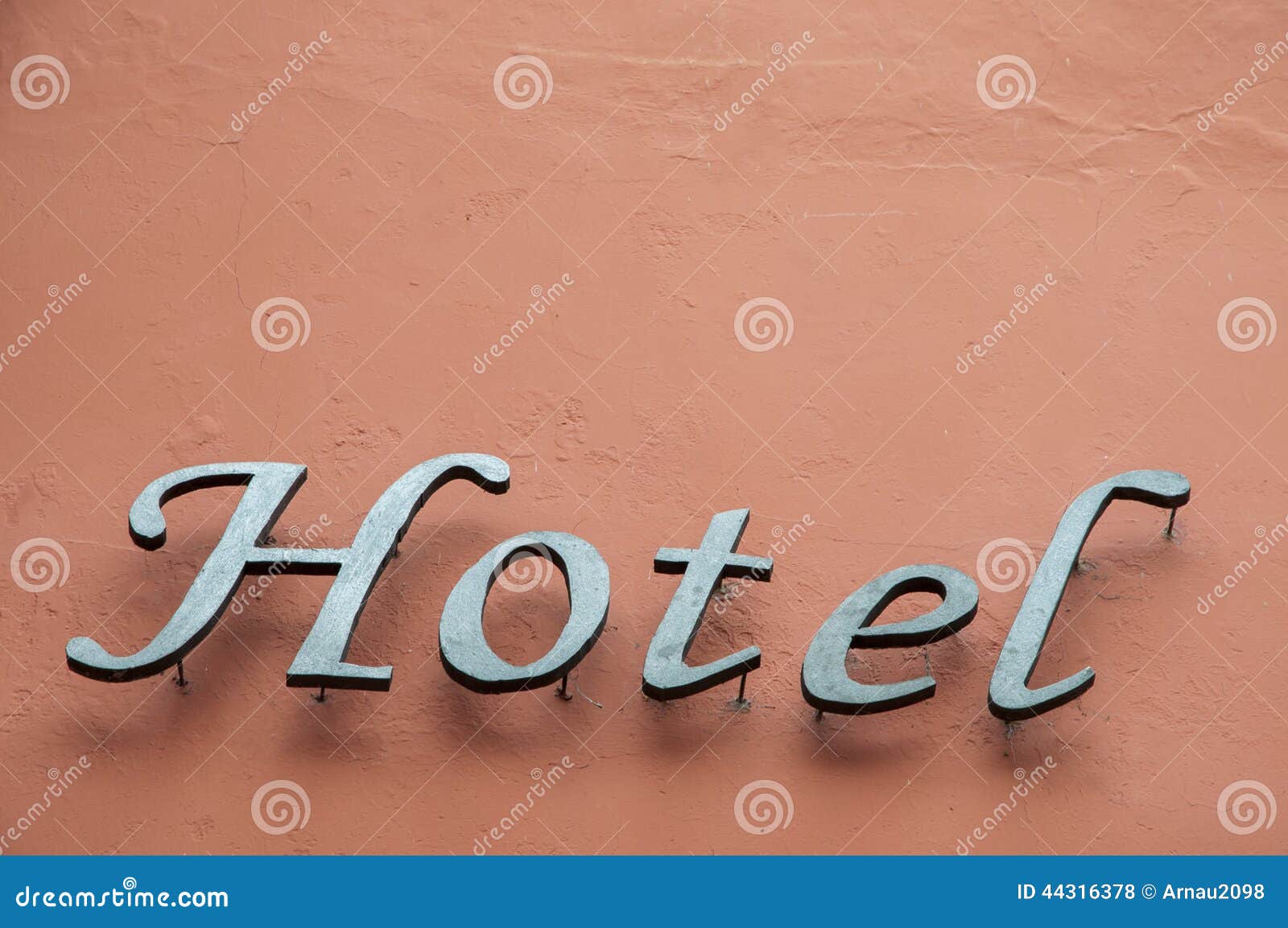 Letras de un hotel foto de archivo. Imagen de urbano - 44316378