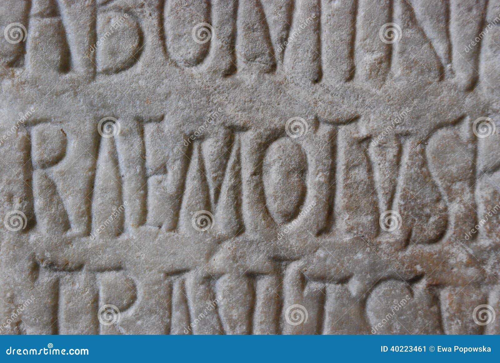 Letras romanas antiguas imagen de archivo. Imagen de antiguo - 40223461