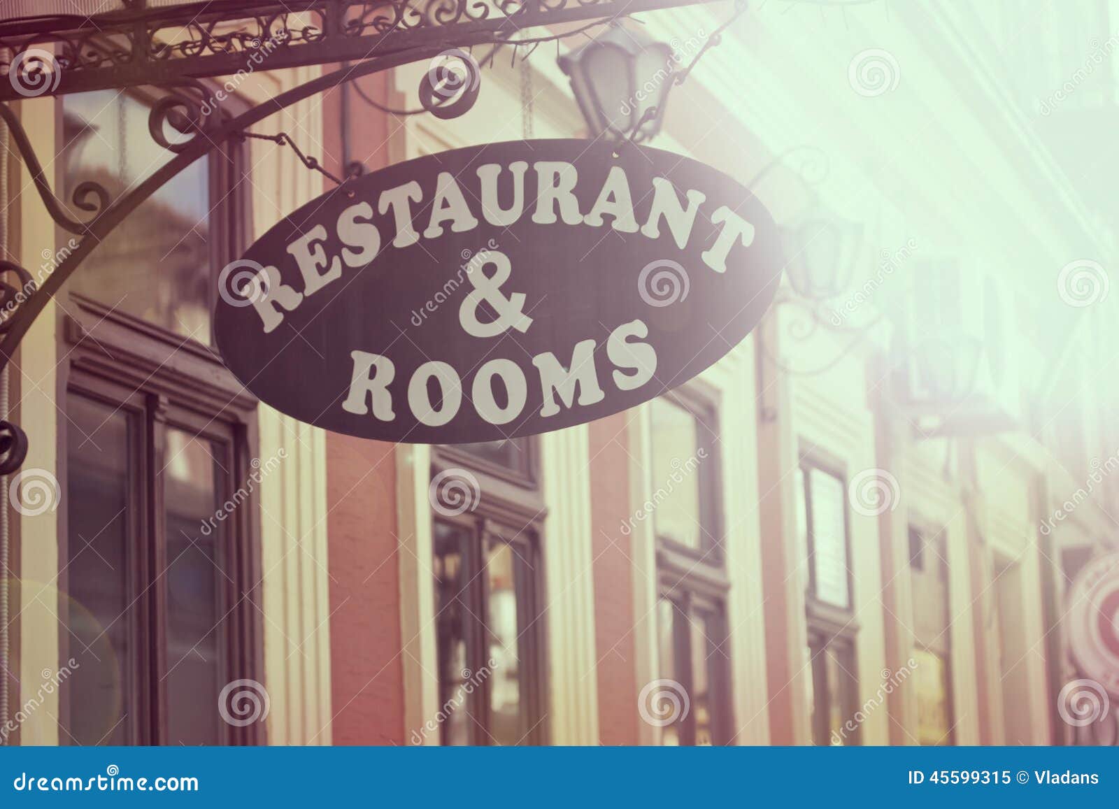Letrero del restaurante imagen de archivo. Imagen de europa - 45599315