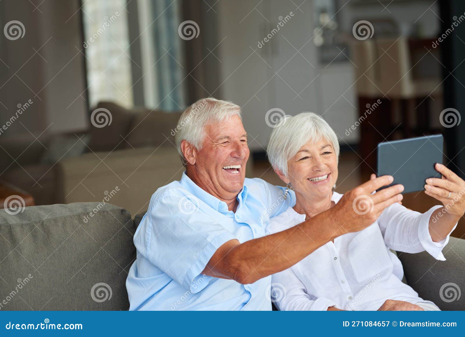 Lets Show Them How A Couple Should Do A Selfie A Senior Couple Taking