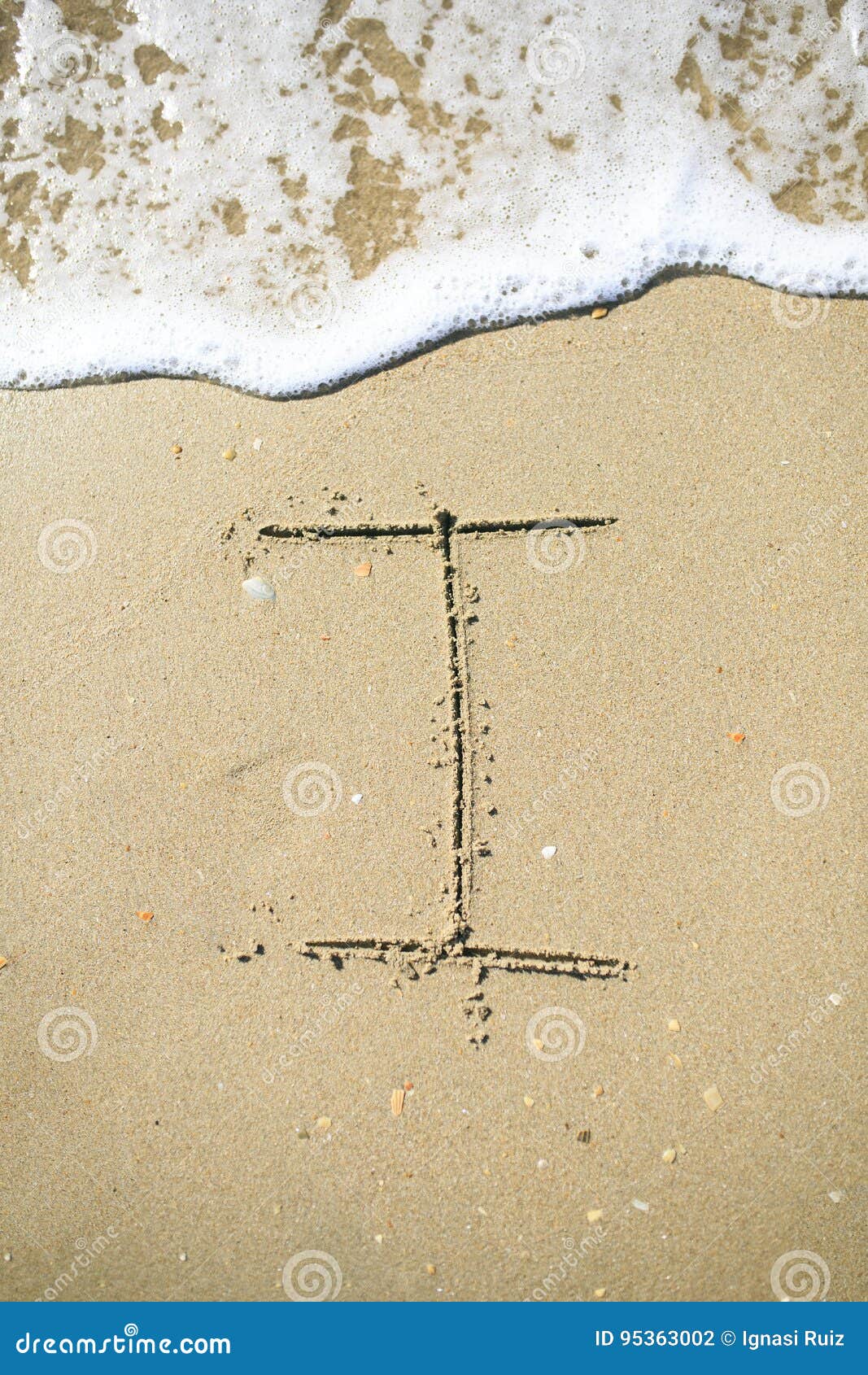 Letter Drawn on the Sand Beach Stock Photo - Image of alphabet, golden ...