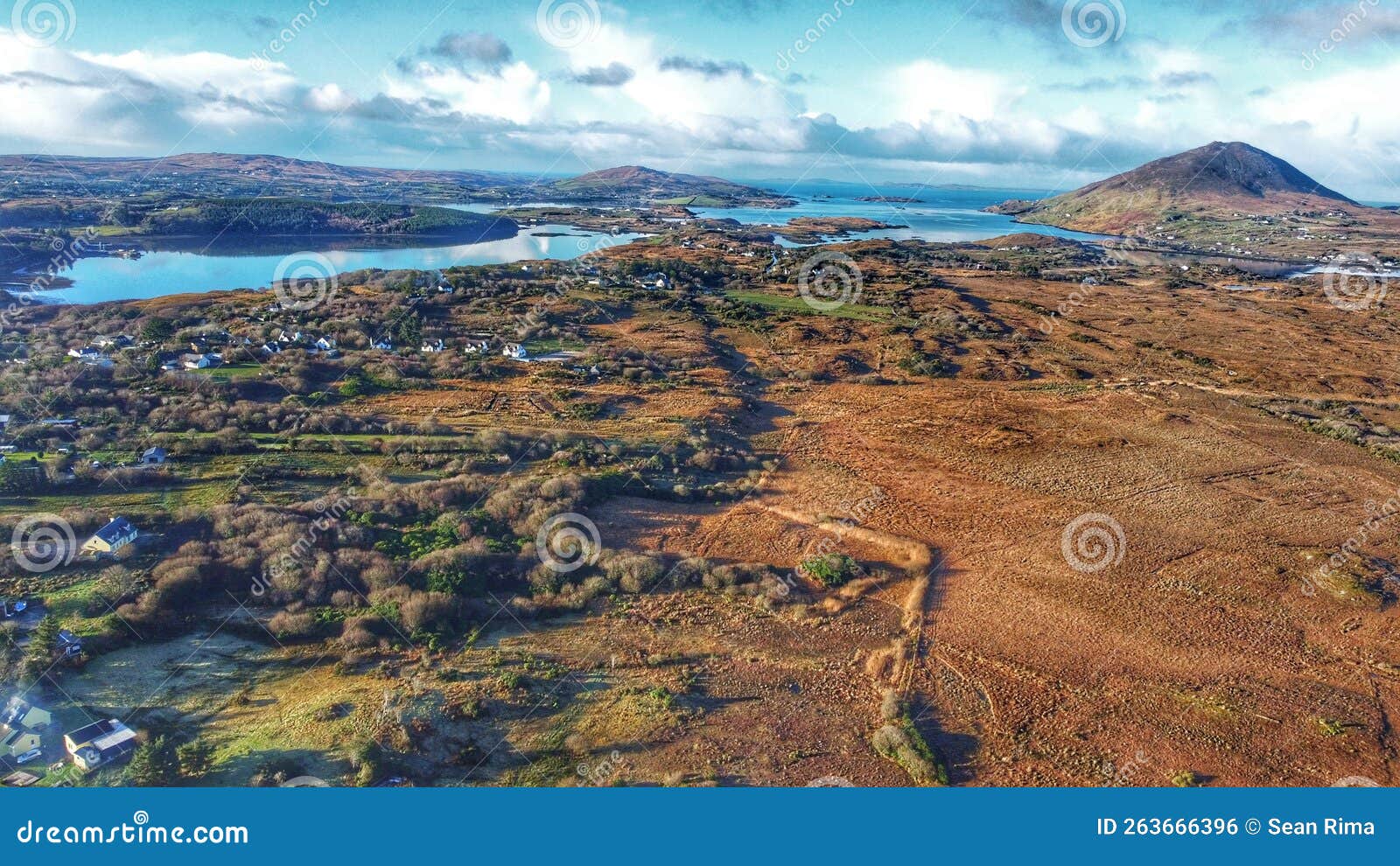 Letterfrack Bay and Village Stock Photo - Image of village, nature ...