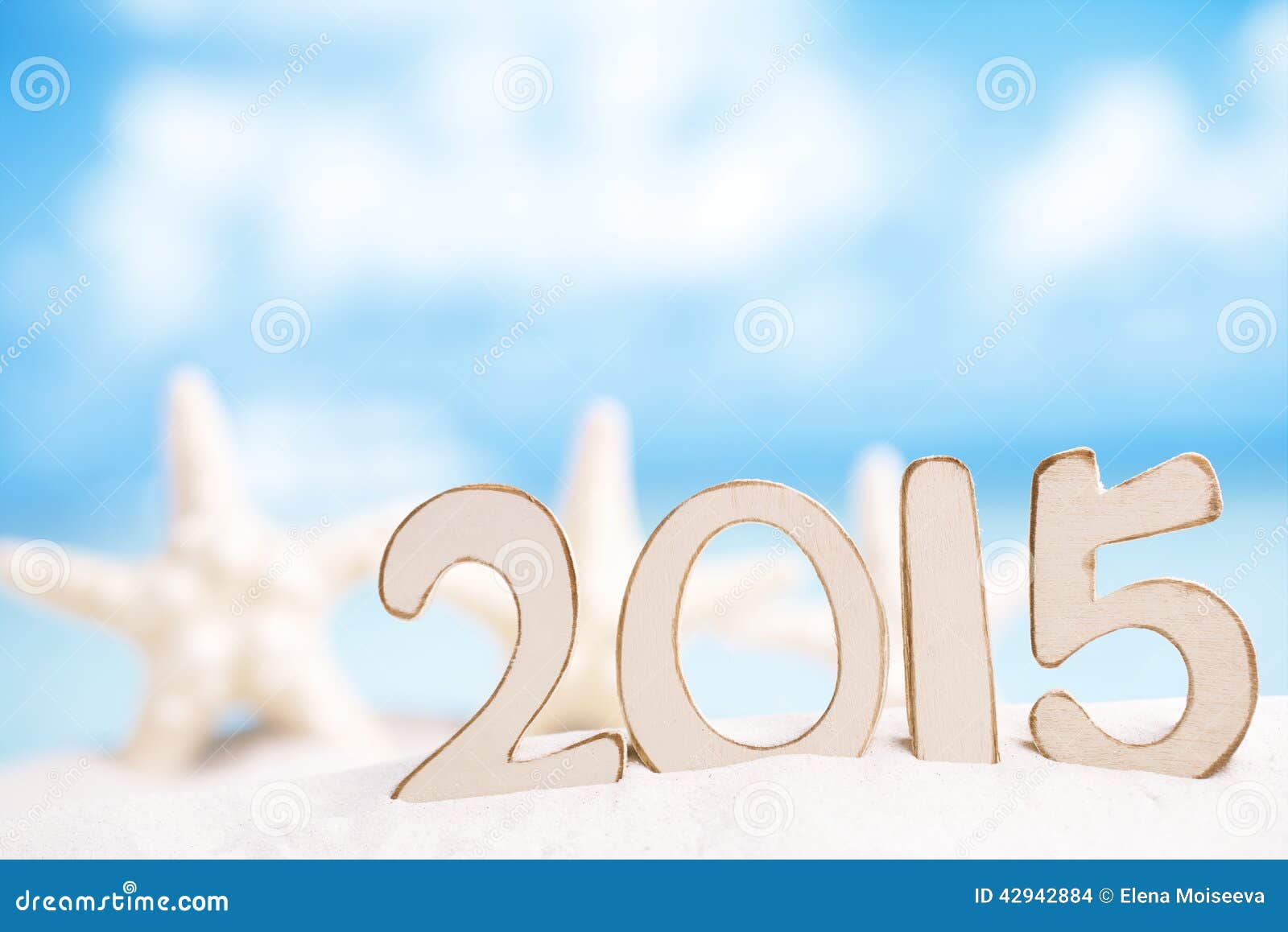 2015 Letters with Starfish, Ocean , White Sand Beach Stock Photo ...