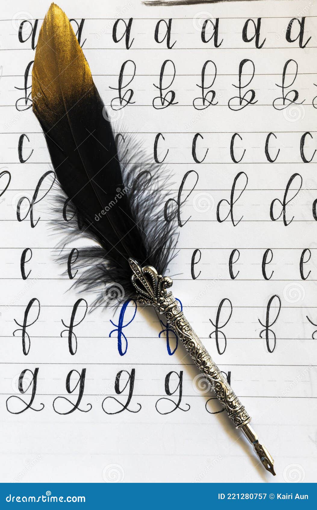 Lettres Calligraphie Moderne Image stock - Image du fontaine, étude ...