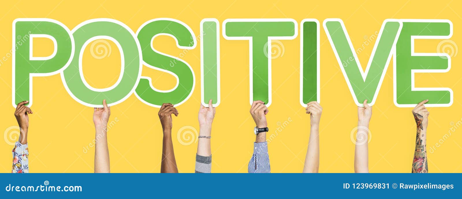 Lettres Vertes Formant Le Positif De Mot Image stock - Image du heureux ...