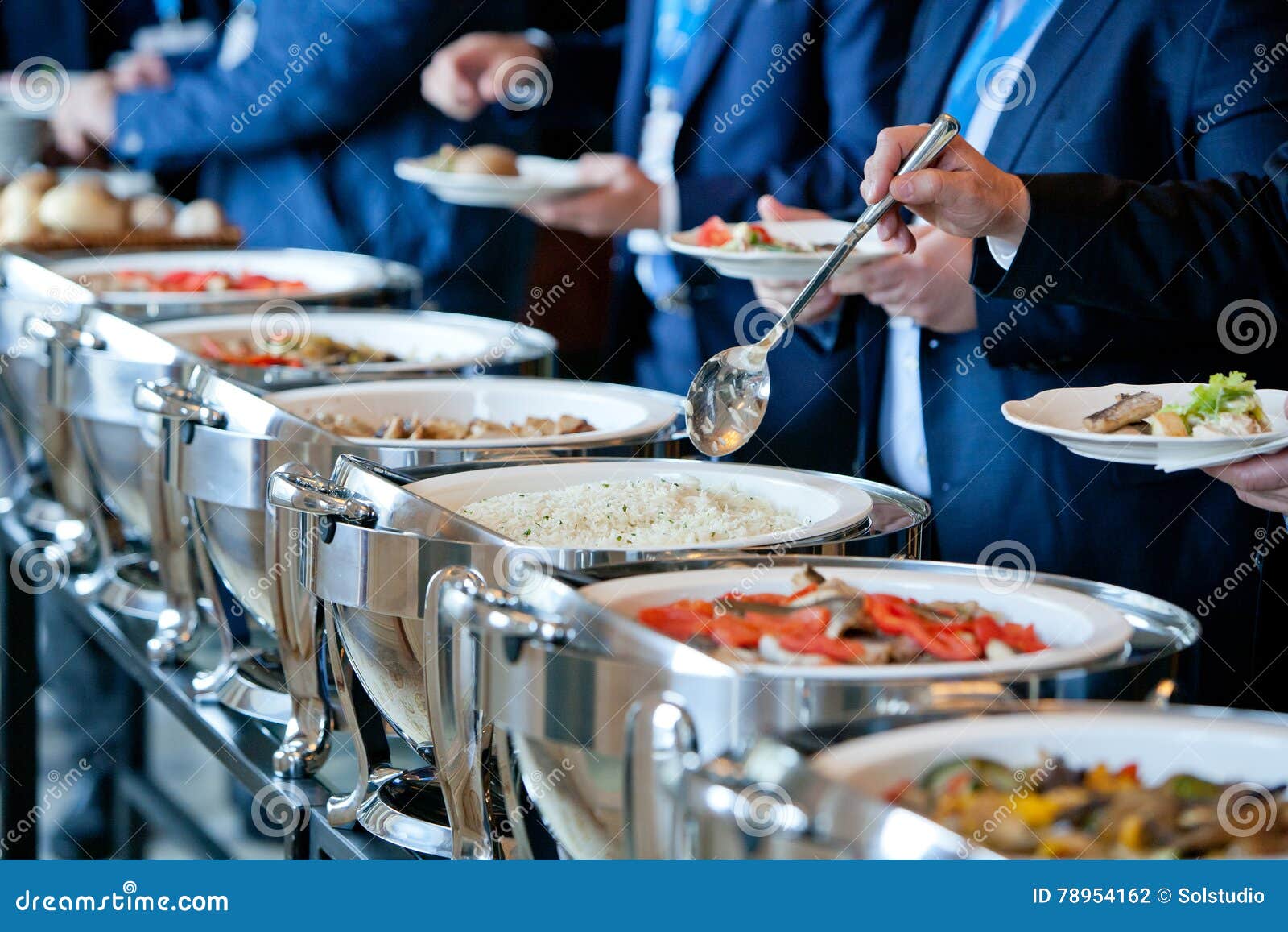 Leute an einem Bankett stockfoto. Bild von abbildung - 78954162