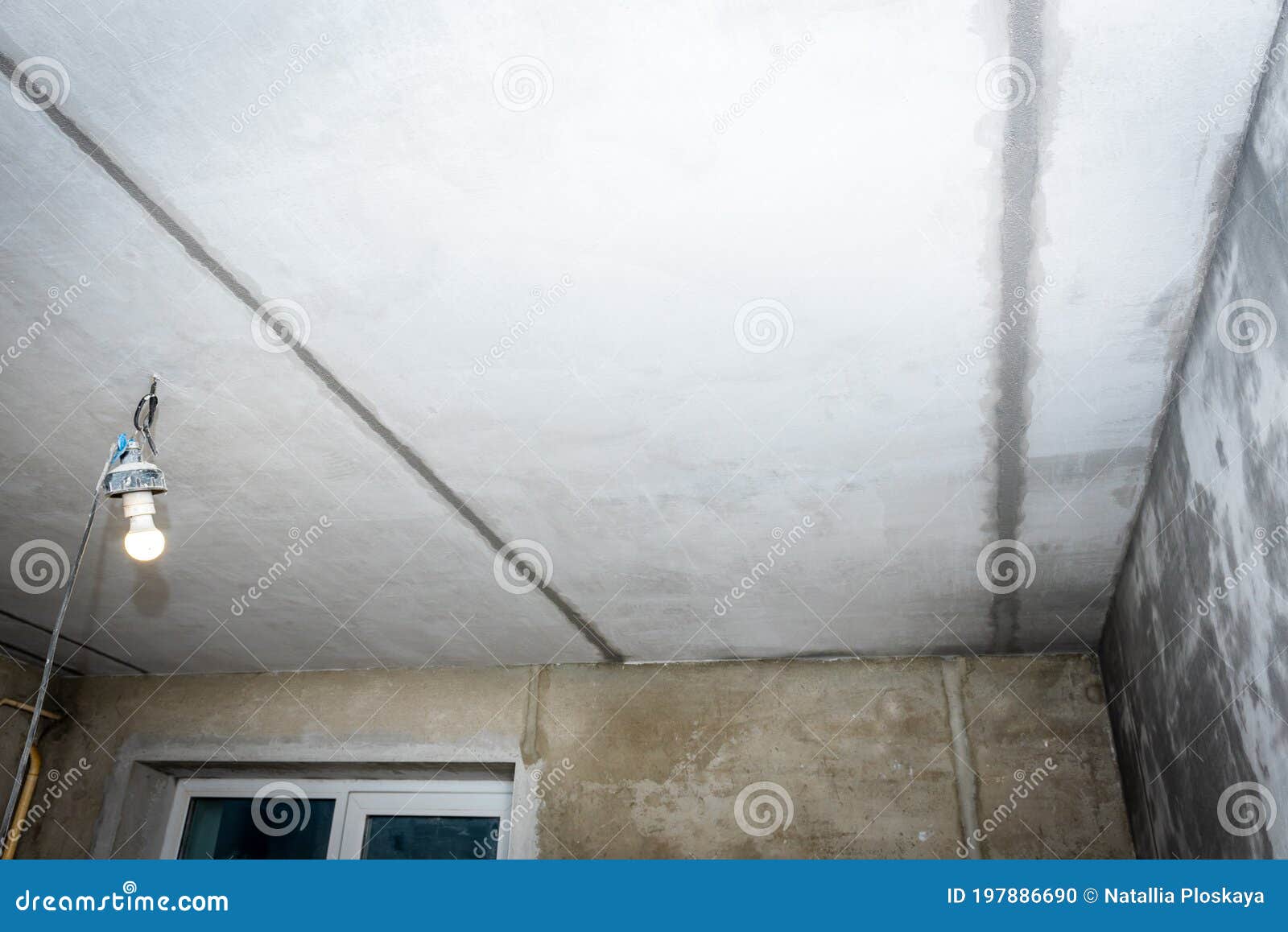 Leveling Of The Ceiling With Plaster Using Beacons Royalty-Free Stock ...