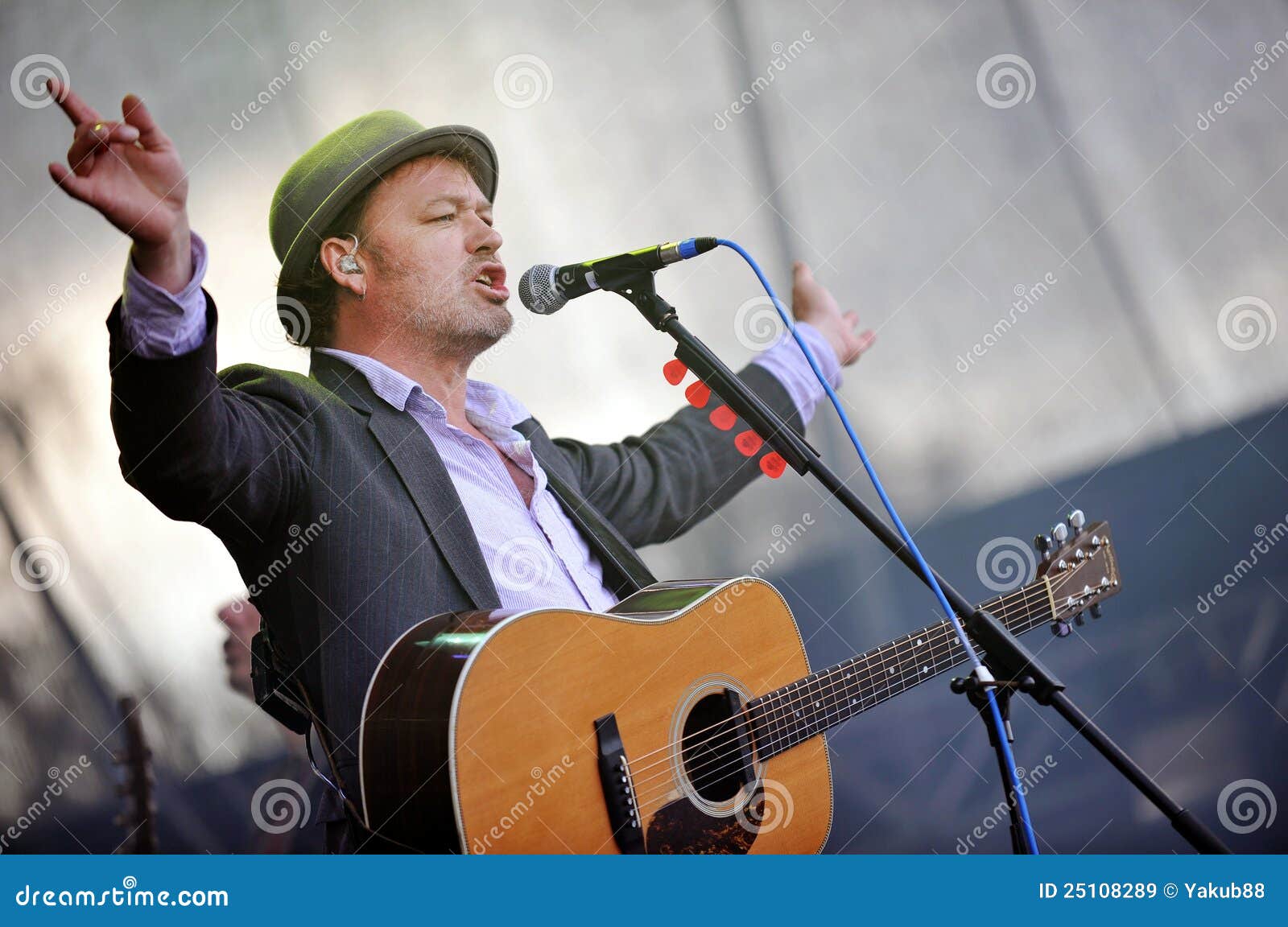 Levellers editorial stock image. Image of venue, punk - 25108289