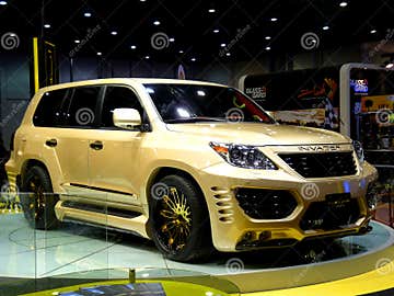Lexus Invader L60 Gold editorial stock image. Image of brand - 17531284
