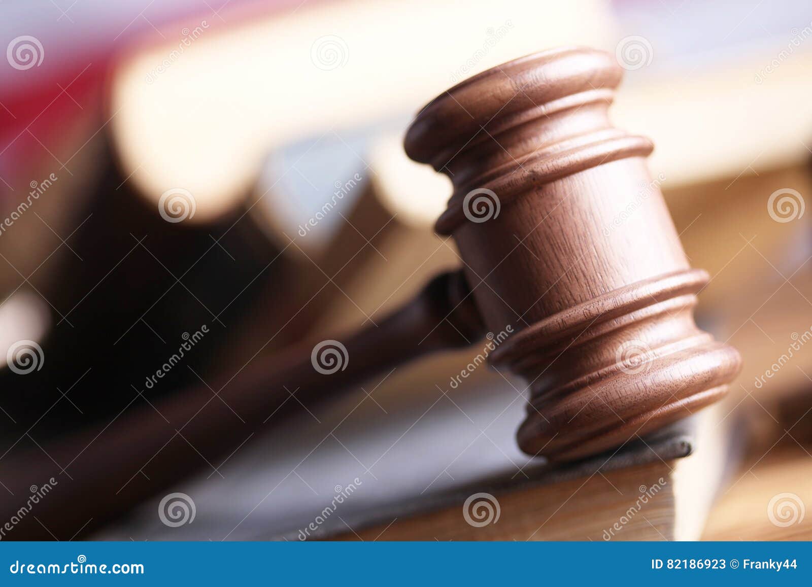 Ley imagen de archivo. Imagen de judicial, consejos, tribunal - 82186923